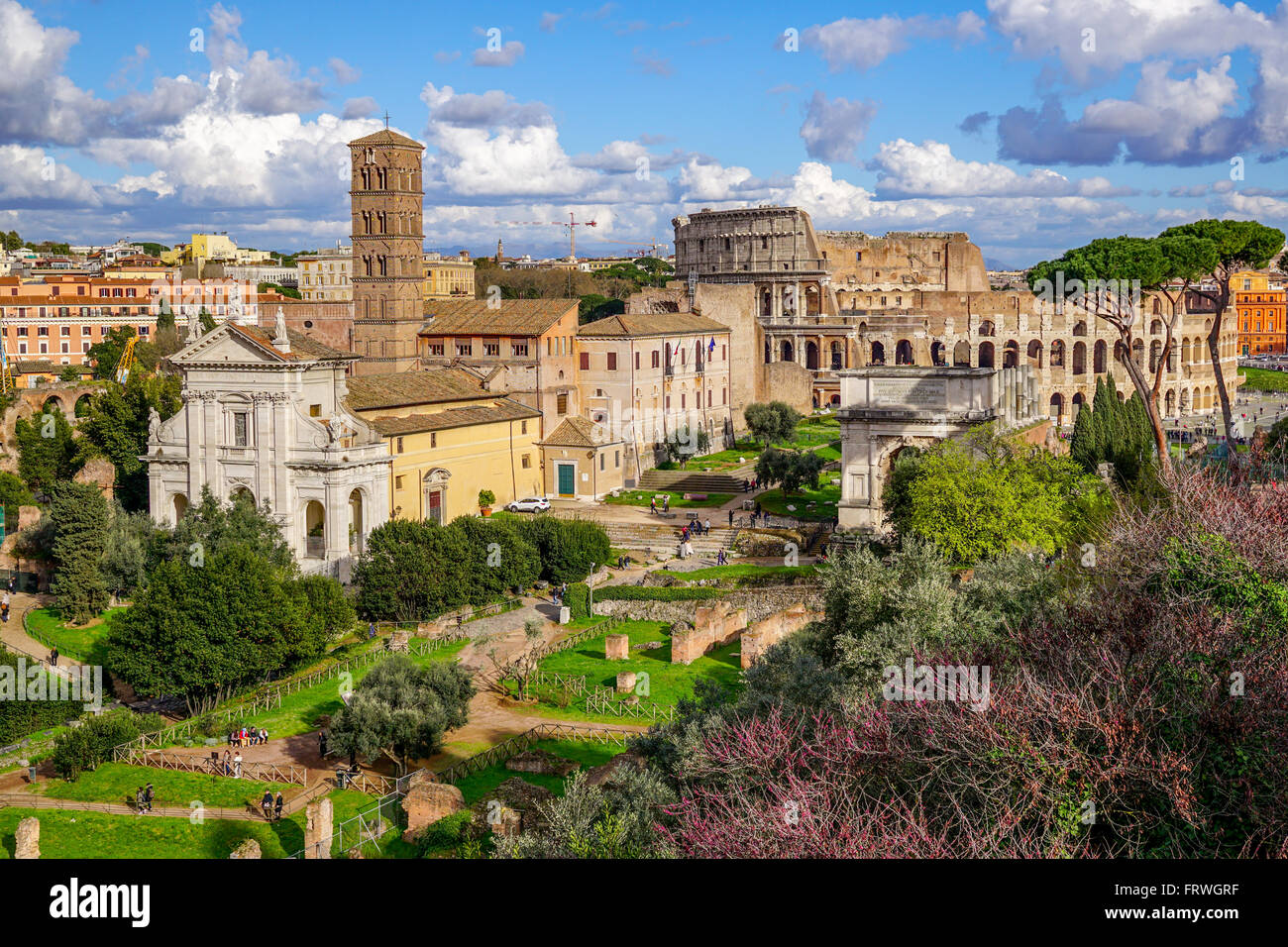 Santa francesca romana basilica -Fotos und -Bildmaterial in hoher Auflösung – Alamy