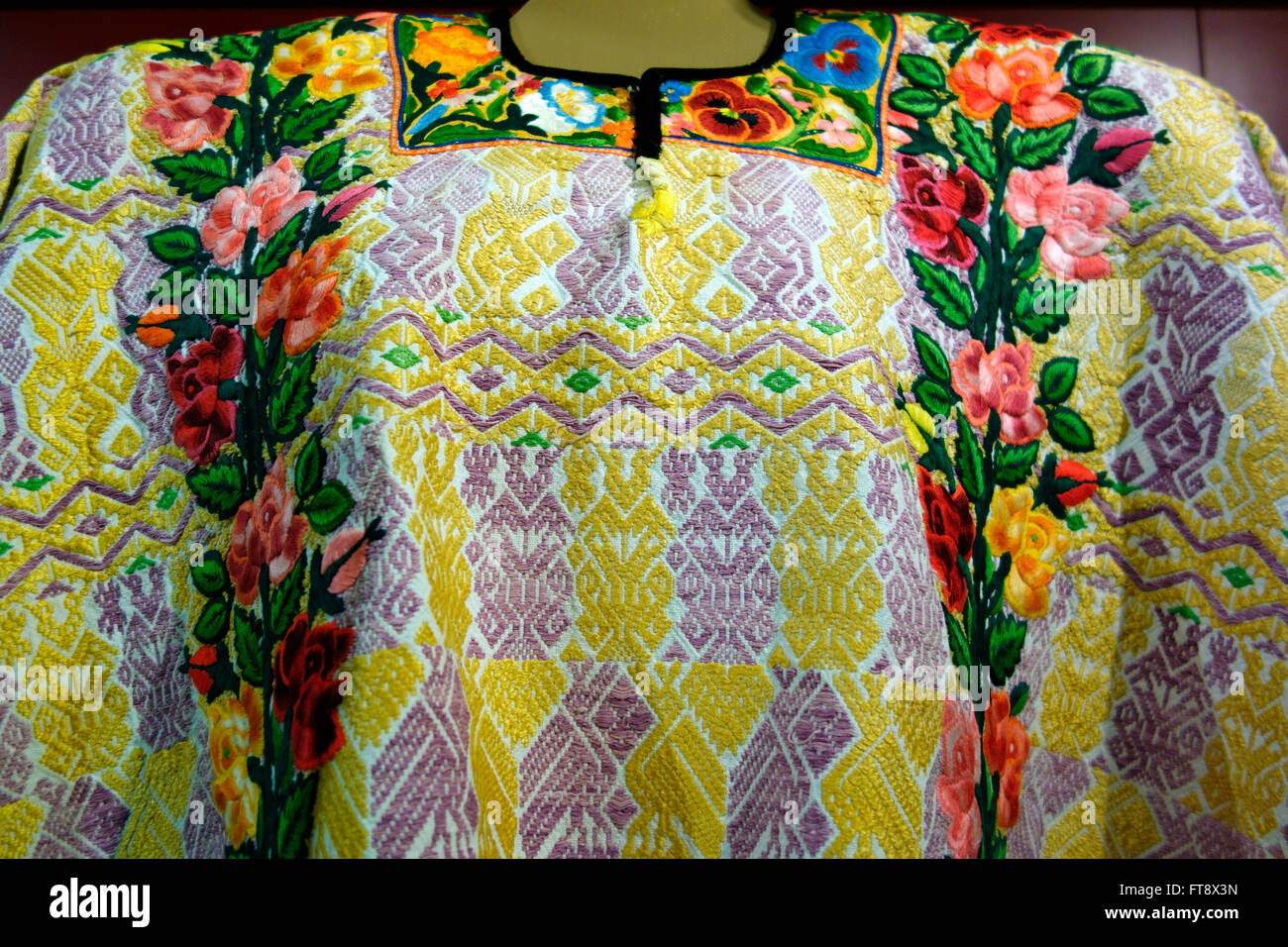 Maya-Textil, Centro de Textilien del Mundo Maya, San Cristobal de Las ...