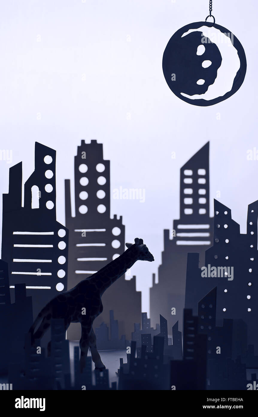 Silhouette des mondes -Fotos und -Bildmaterial in hoher Auflösung – Alamy