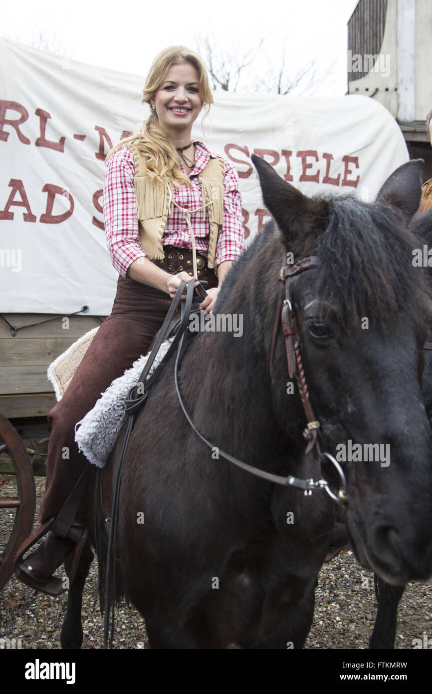 Der schatz im silbersee -Fotos und -Bildmaterial in hoher Auflösung – Alamy