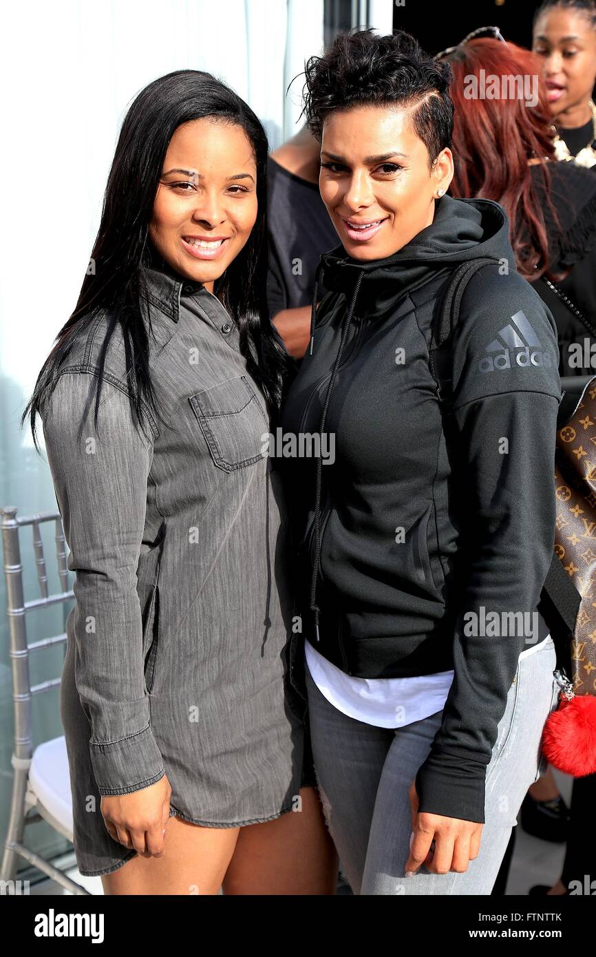 Mechelle epps and laura govan -Fotos und -Bildmaterial in hoher ...