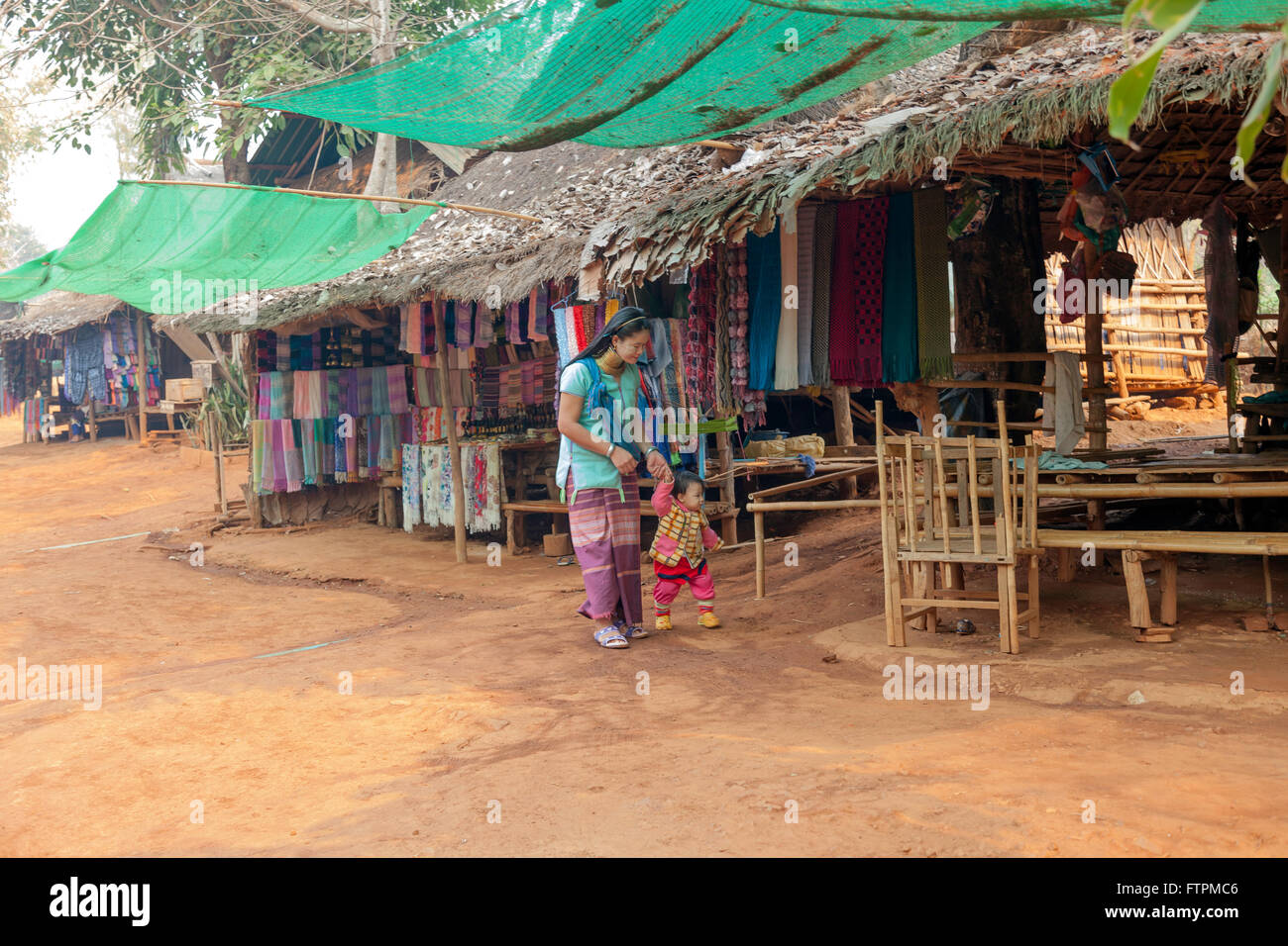 Long ears tribe -Fotos und -Bildmaterial in hoher Auflösung – Alamy