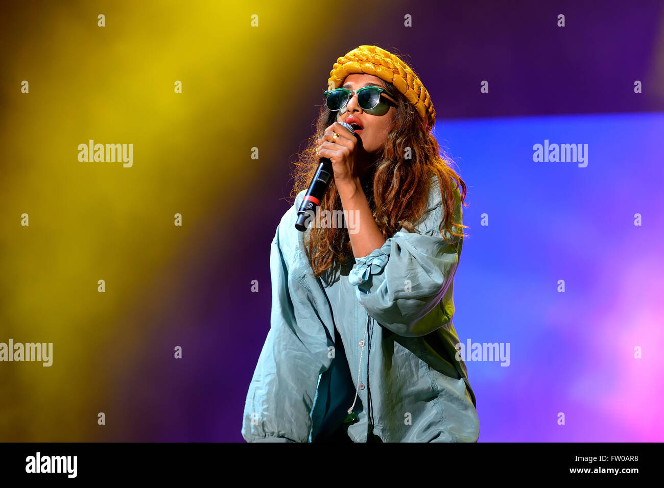 BENICASSIM, Spanien - 20 Juli: M.i.a., ein Rapper namens Mathangi Maya ...