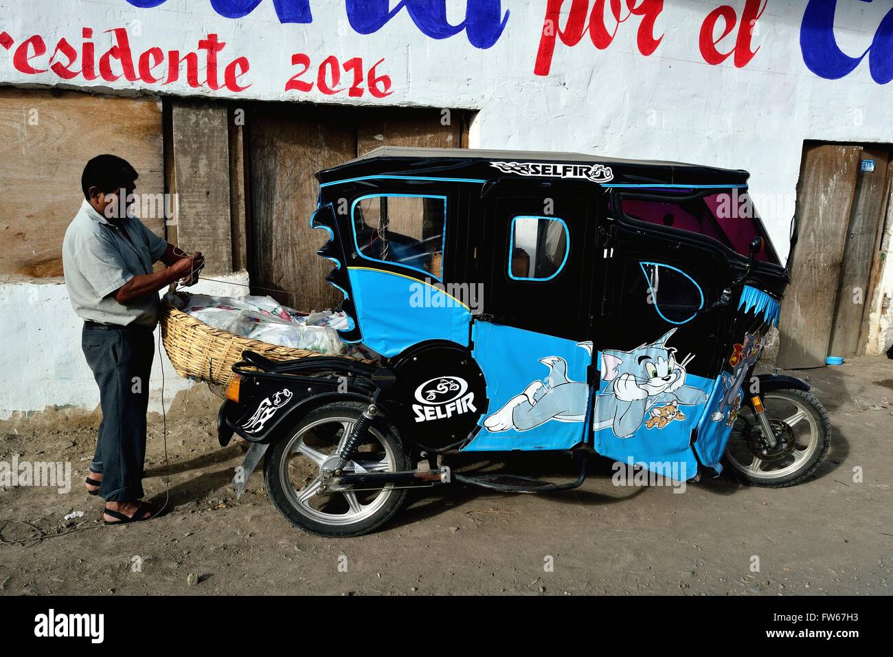 Motokar in HUANCABAMBA. Abteilung von Piura. Peru Stockfotografie - Alamy