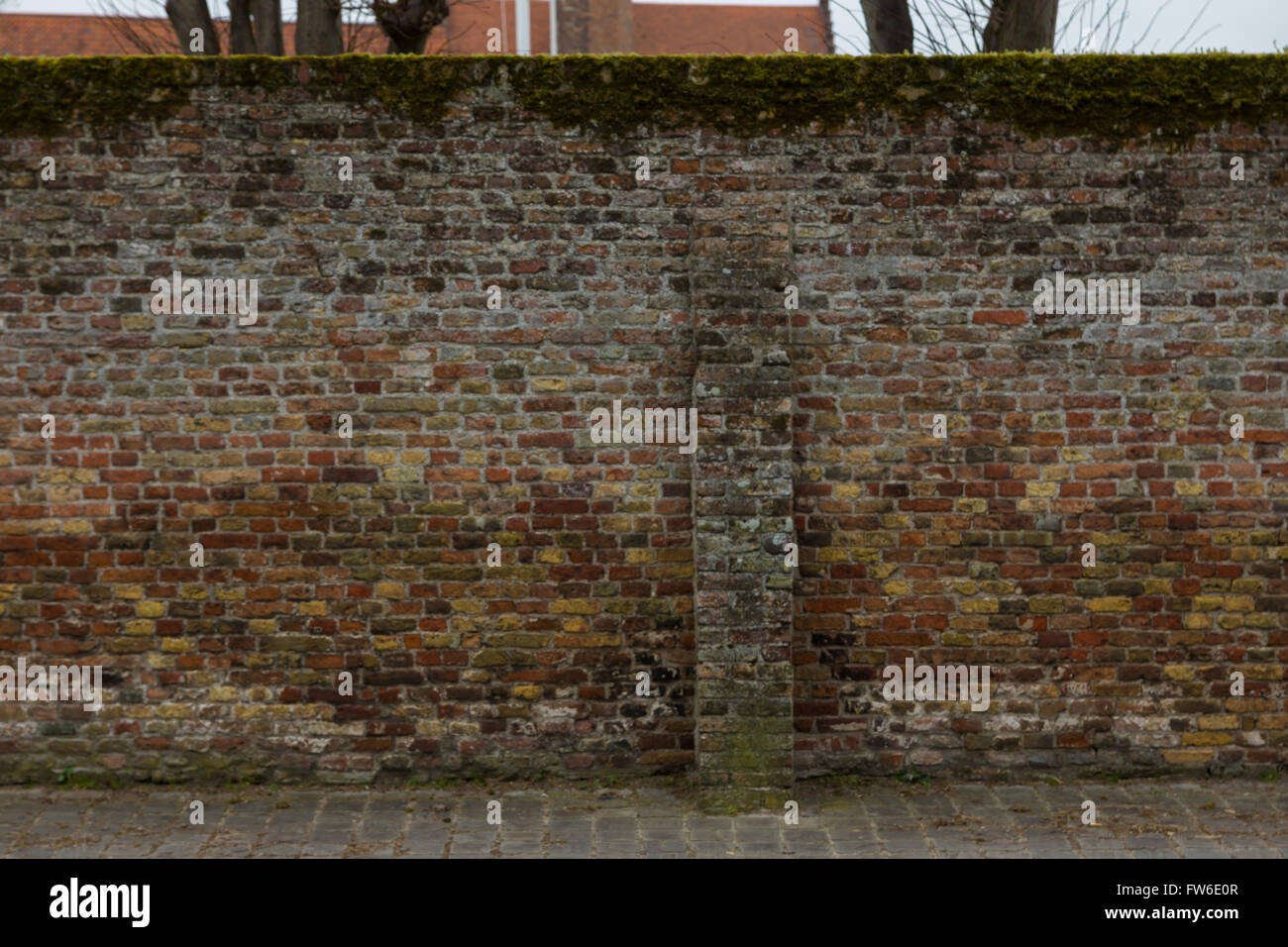 Backstein rot -Fotos und -Bildmaterial in hoher Auflösung – Alamy