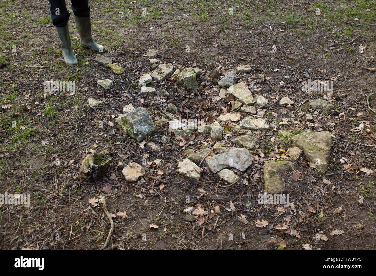 Schlammloch ausgetrockneter fluss -Fotos und -Bildmaterial in hoher ...