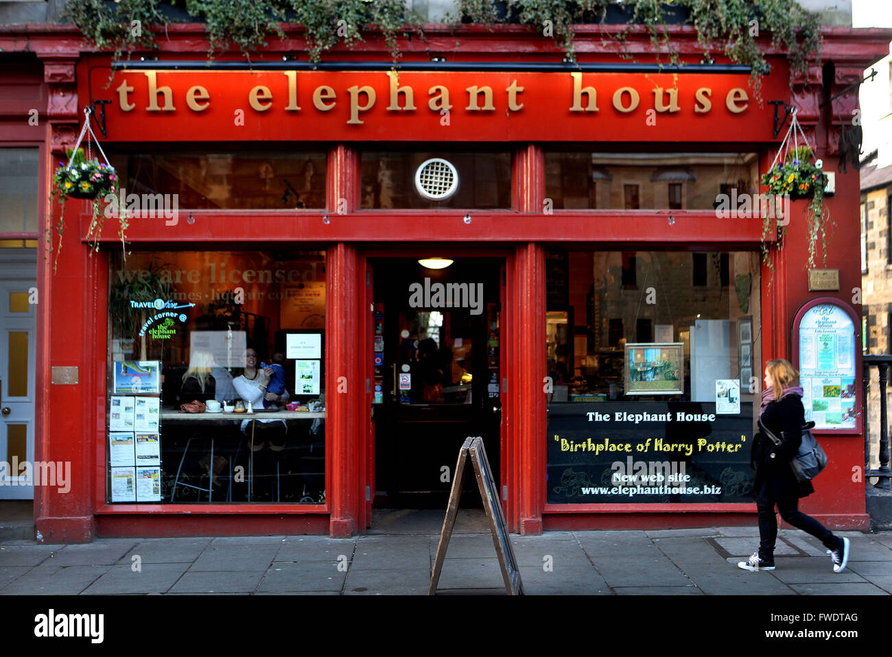 Edinburgh, Schottland: The Elephant House Café bekannt geworden durch j ...