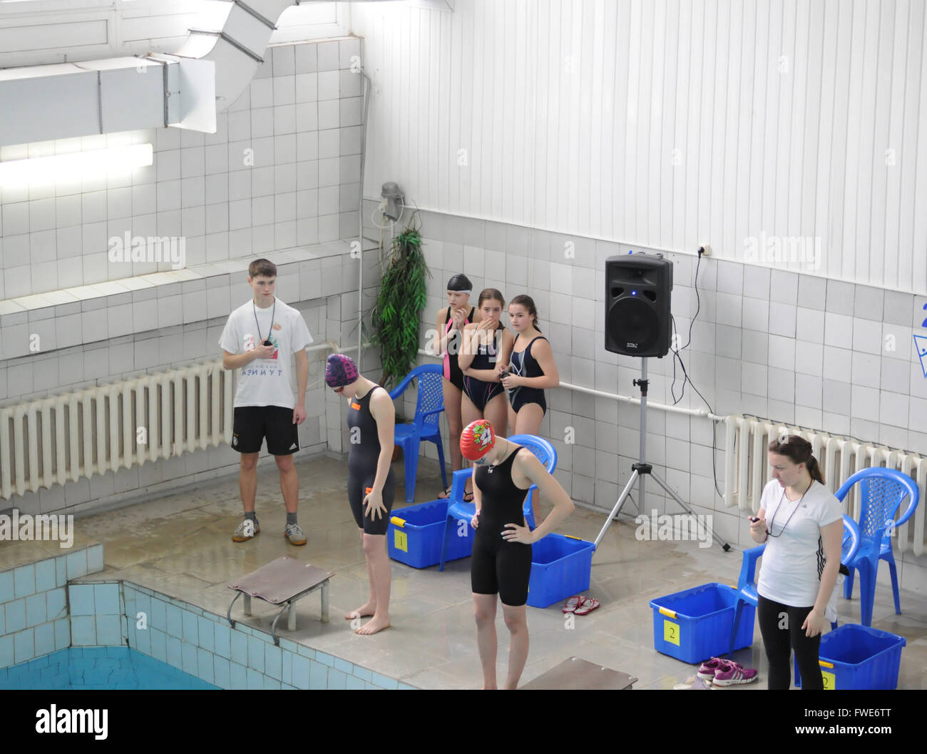 Teens Swimming Pool Stockfotos und -bilder Kaufen - Seite 3 - Alamy
