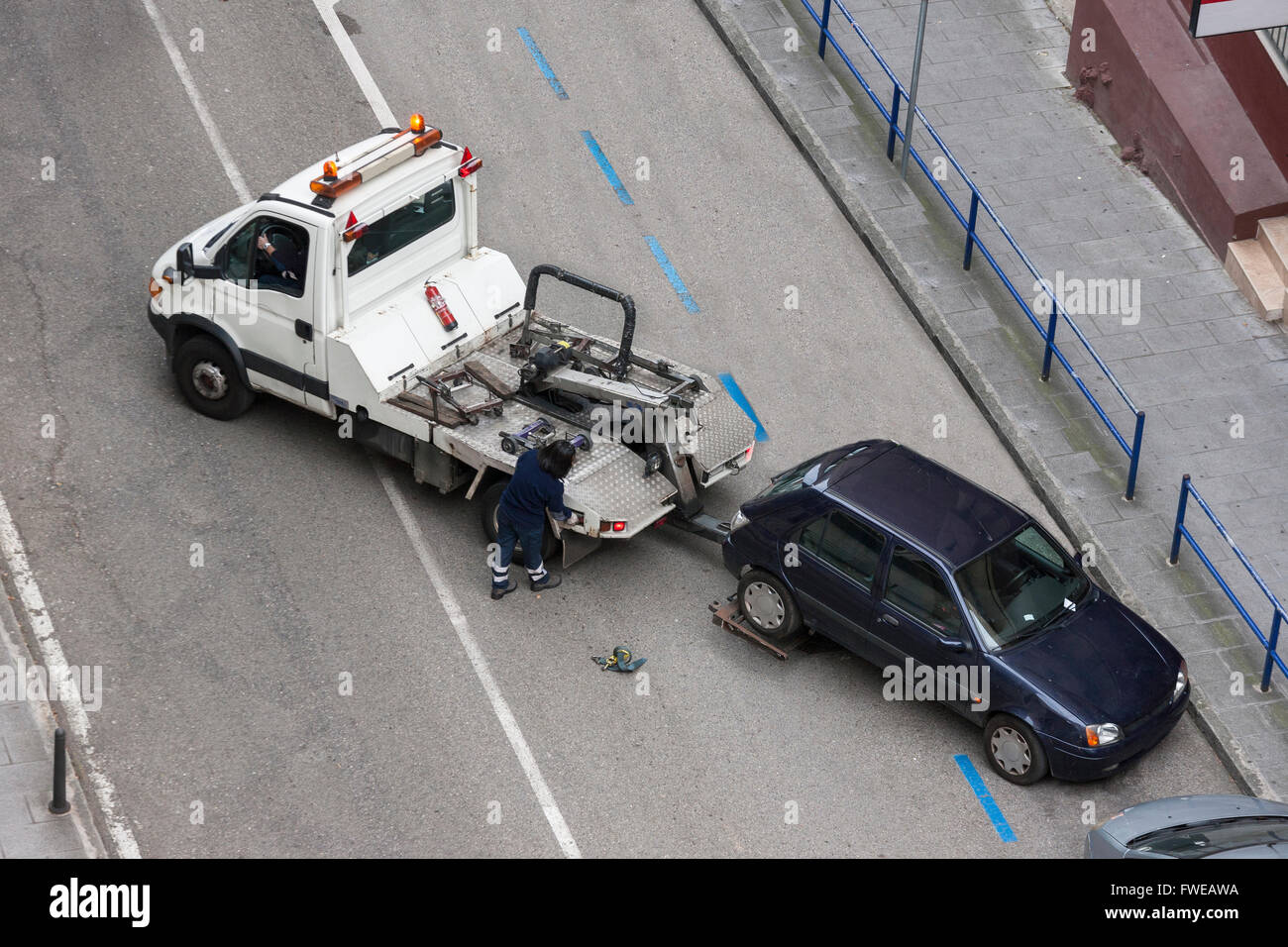 Der abschleppwagen -Fotos und -Bildmaterial in hoher Auflösung – Alamy