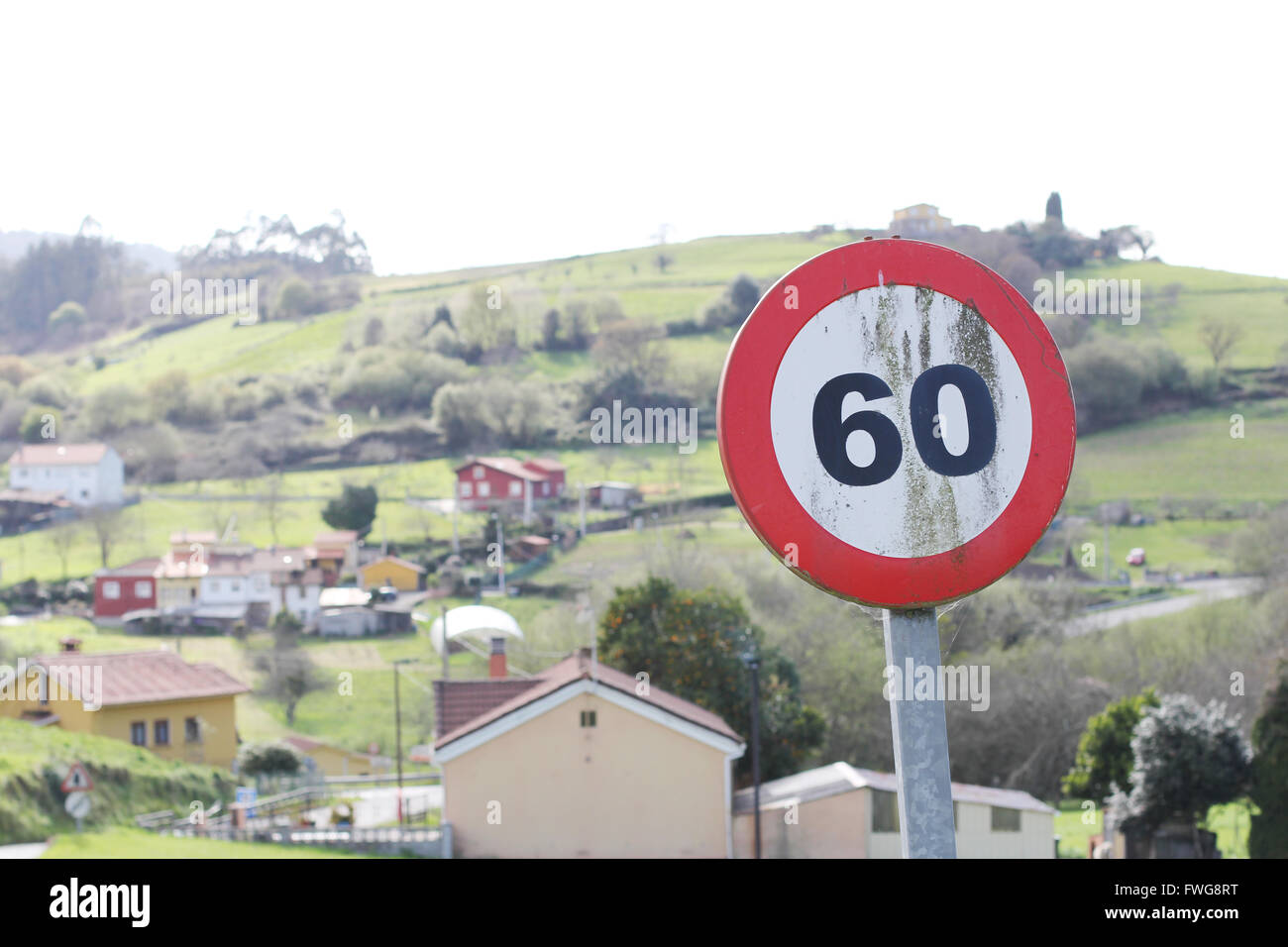60 kmh speed limit -Fotos und -Bildmaterial in hoher Auflösung – Alamy