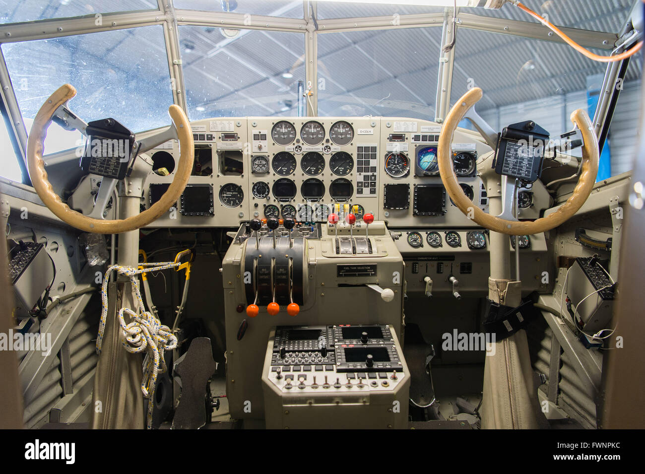 Junker 52 Cockpit Stockfotos und -bilder Kaufen - Alamy