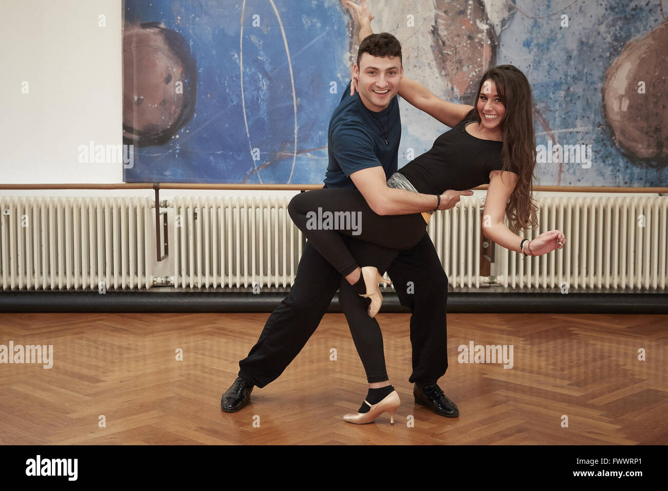 Sarah Lombardi Proben für RTL TV show "Let ´s Dance" mit ...
