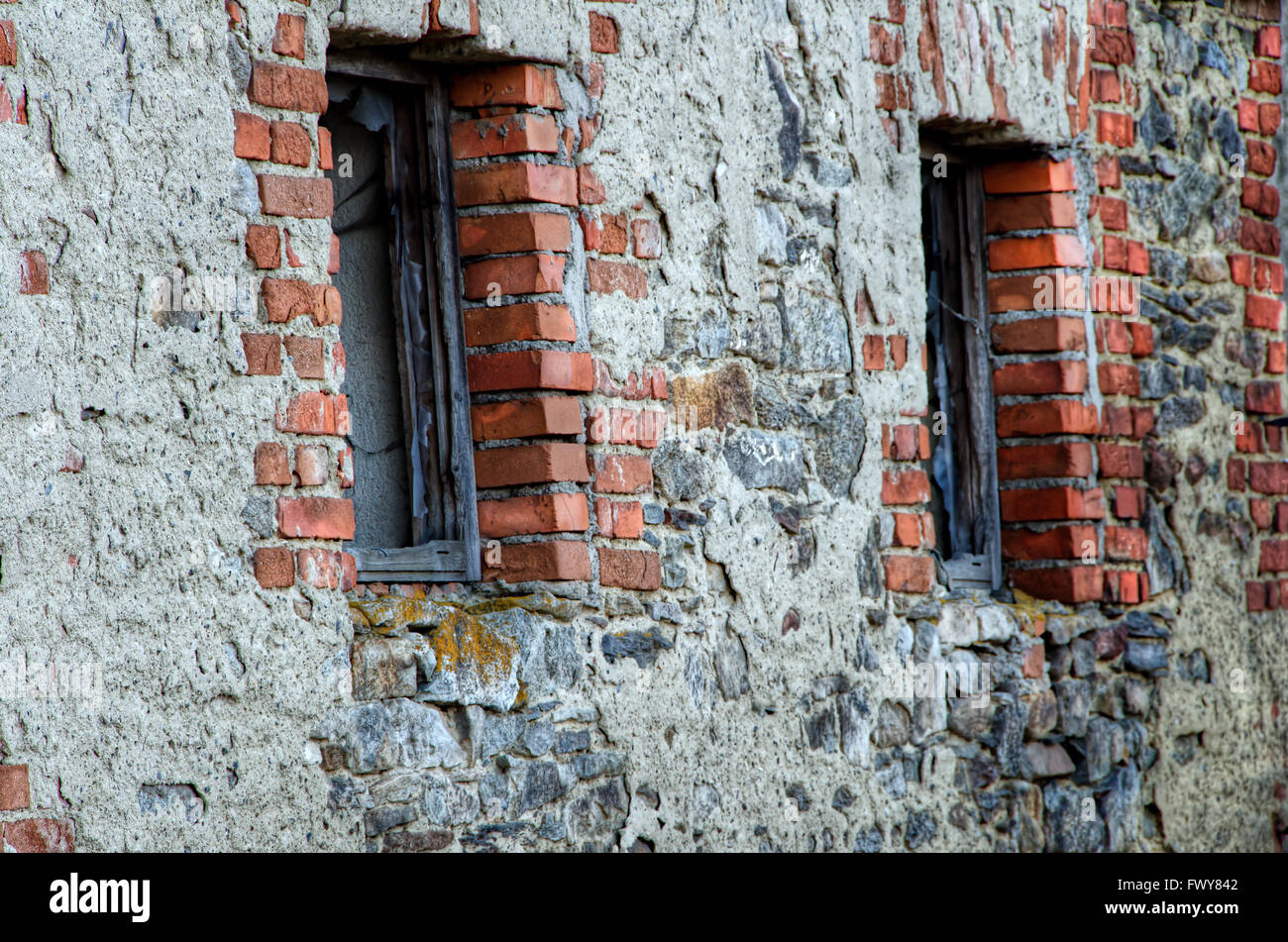 Zwei fenster -Fotos und -Bildmaterial in hoher Auflösung – Alamy