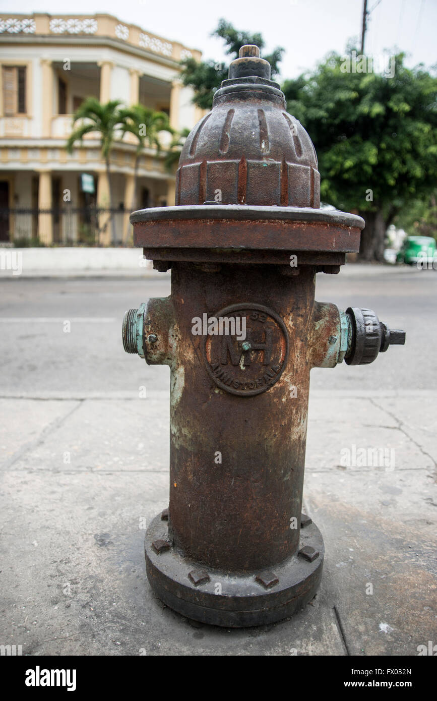 Hydrant tropical -Fotos und -Bildmaterial in hoher Auflösung – Alamy