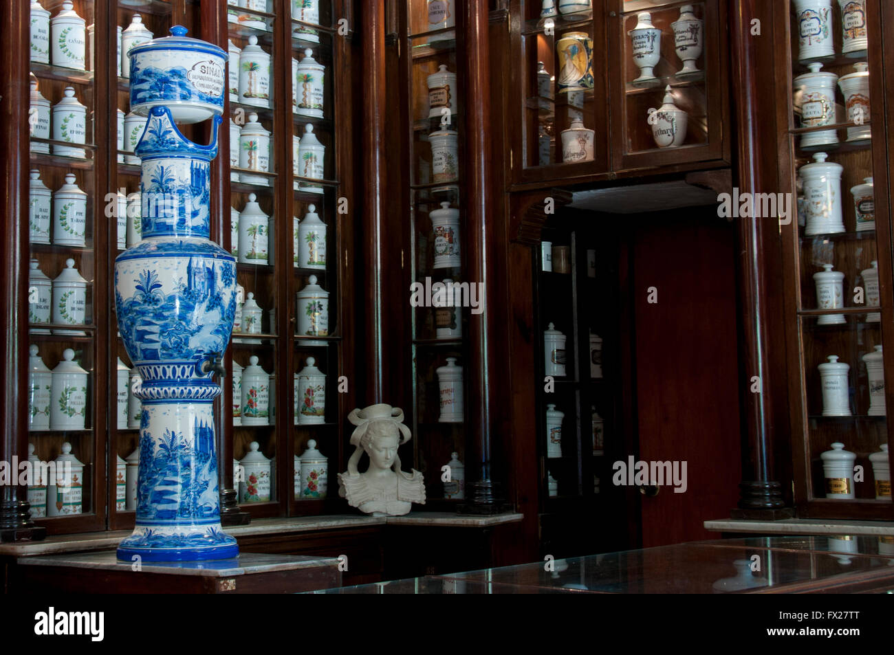 Apotheke taquechel -Fotos und -Bildmaterial in hoher Auflösung – Alamy