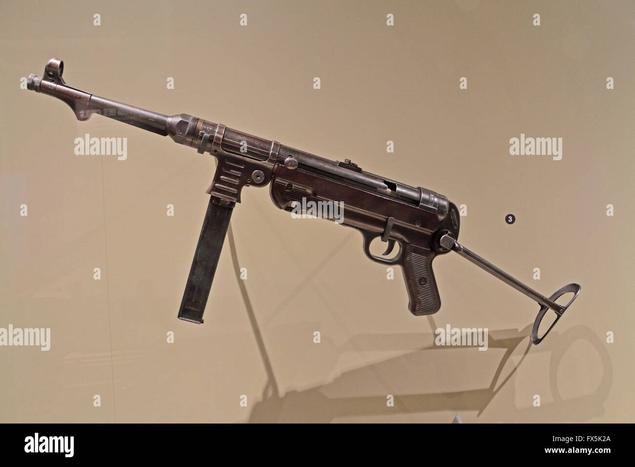 Mp40 steyr -Fotos und -Bildmaterial in hoher Auflösung – Alamy