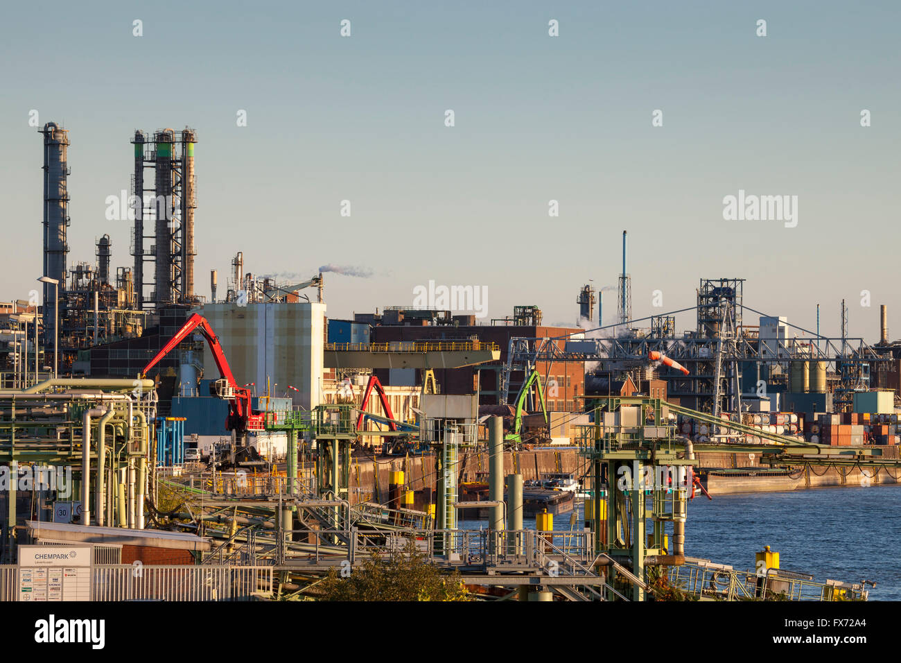 CHEMPARK, chemische Park, Bayer AG, Leverkusen, Nordrhein-Westfalen ...
