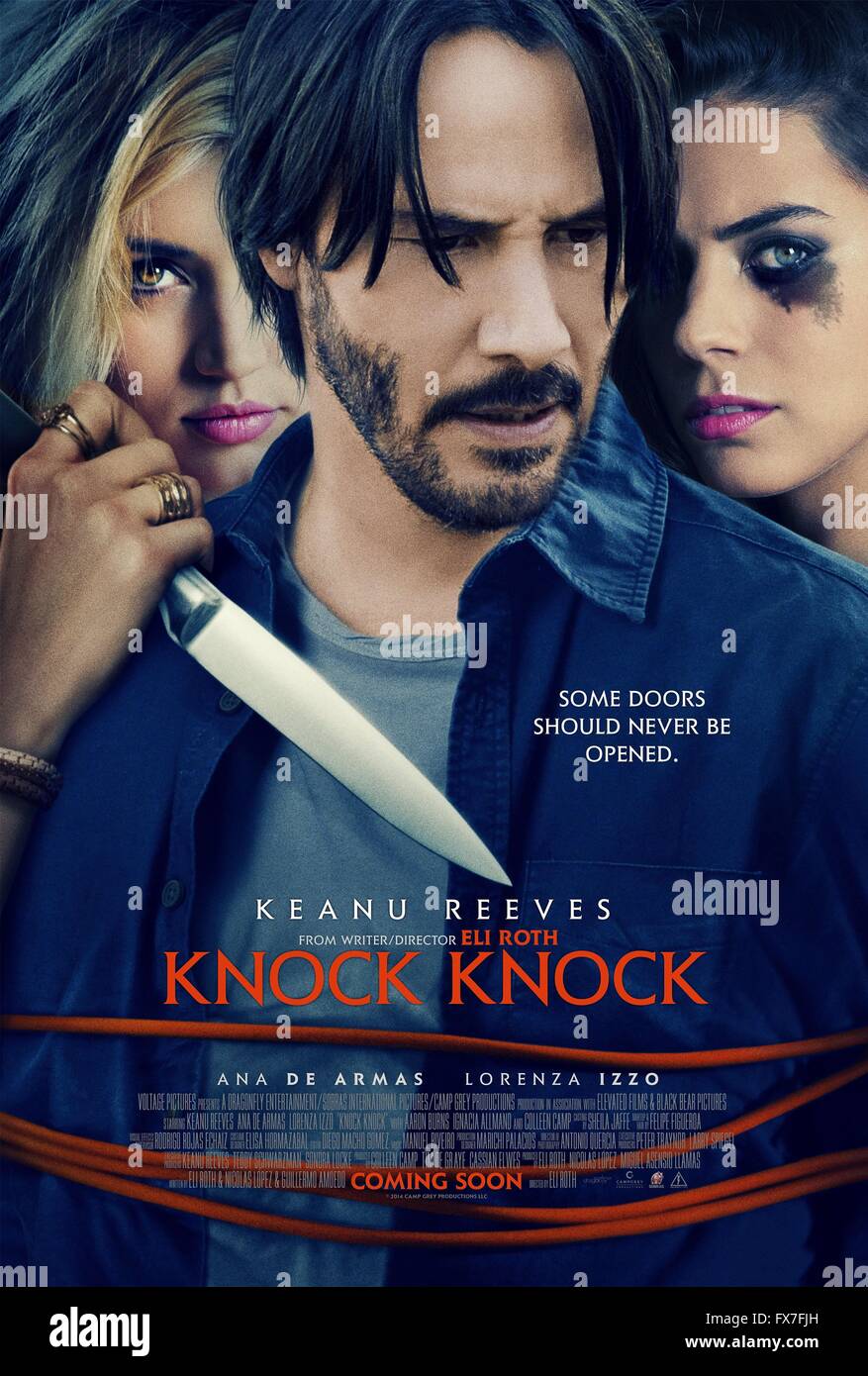 Knock Knock Jahr: 2015 Chile / USA Regie: Eli Roth Lorenza Izzo, Keanu ...