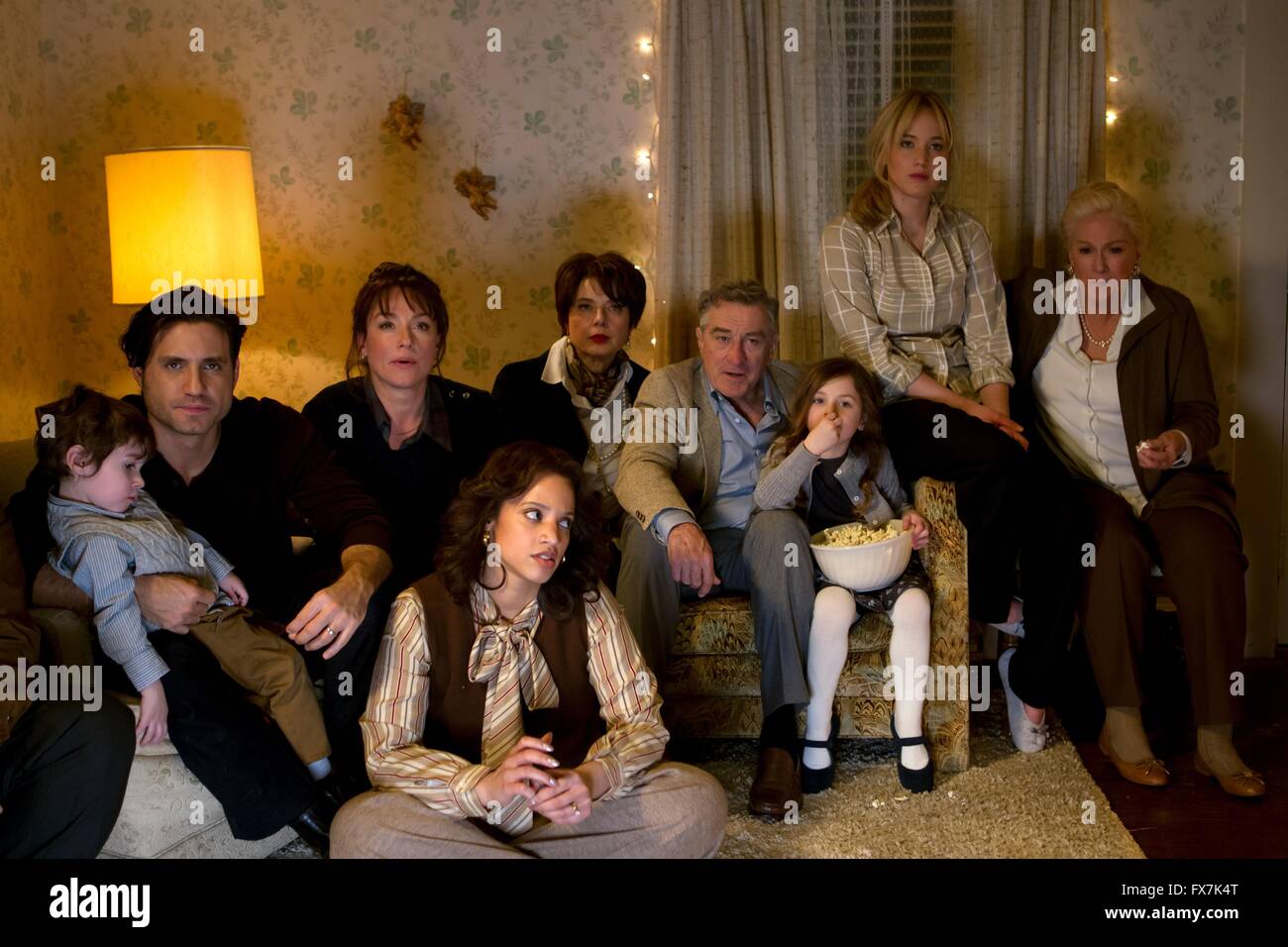 Freude-Jahr: 2015 USA Regie: David O. Russell Edgar Ramirez, Elisabeth ...