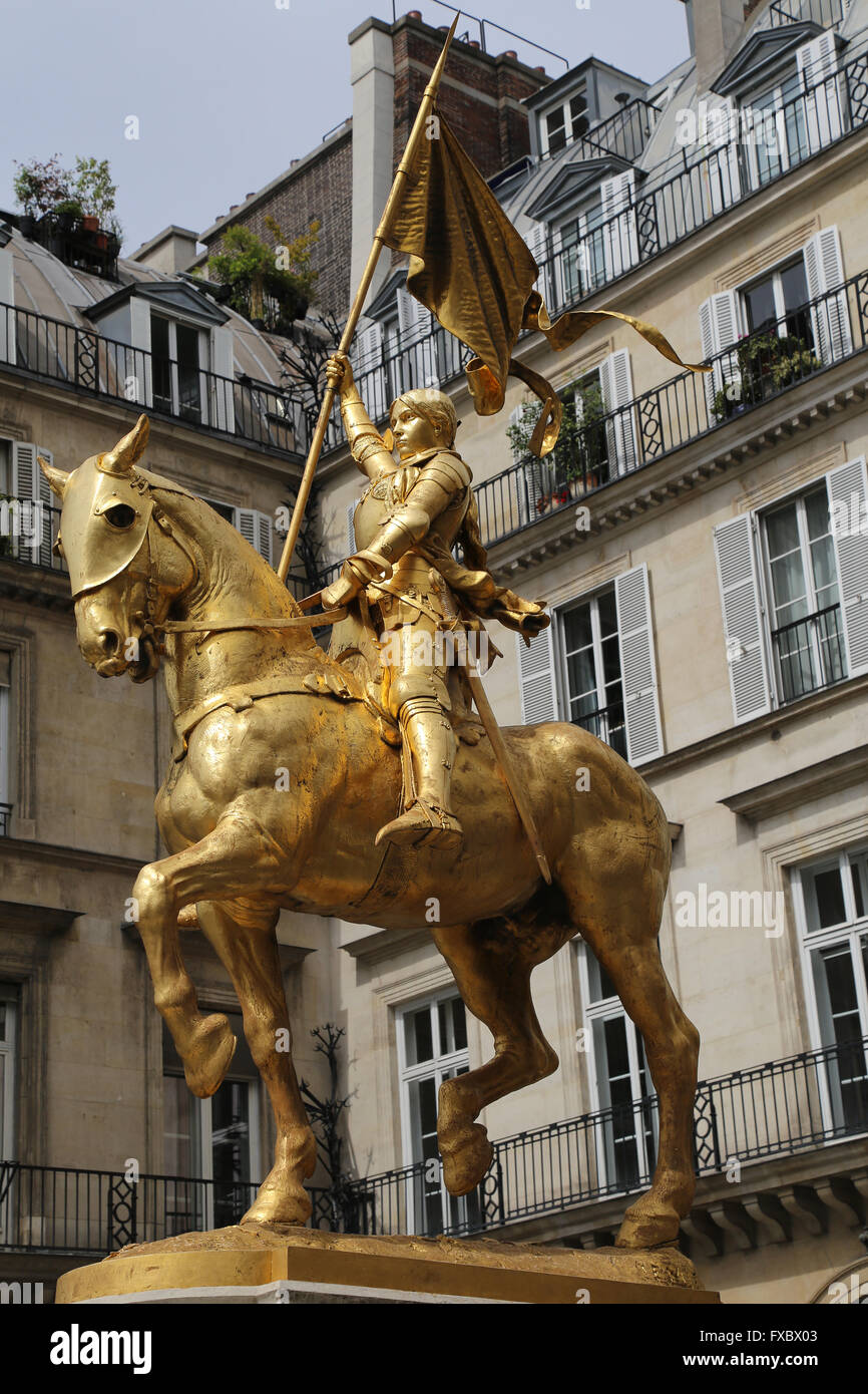 Joan bogen -Fotos und -Bildmaterial in hoher Auflösung – Alamy