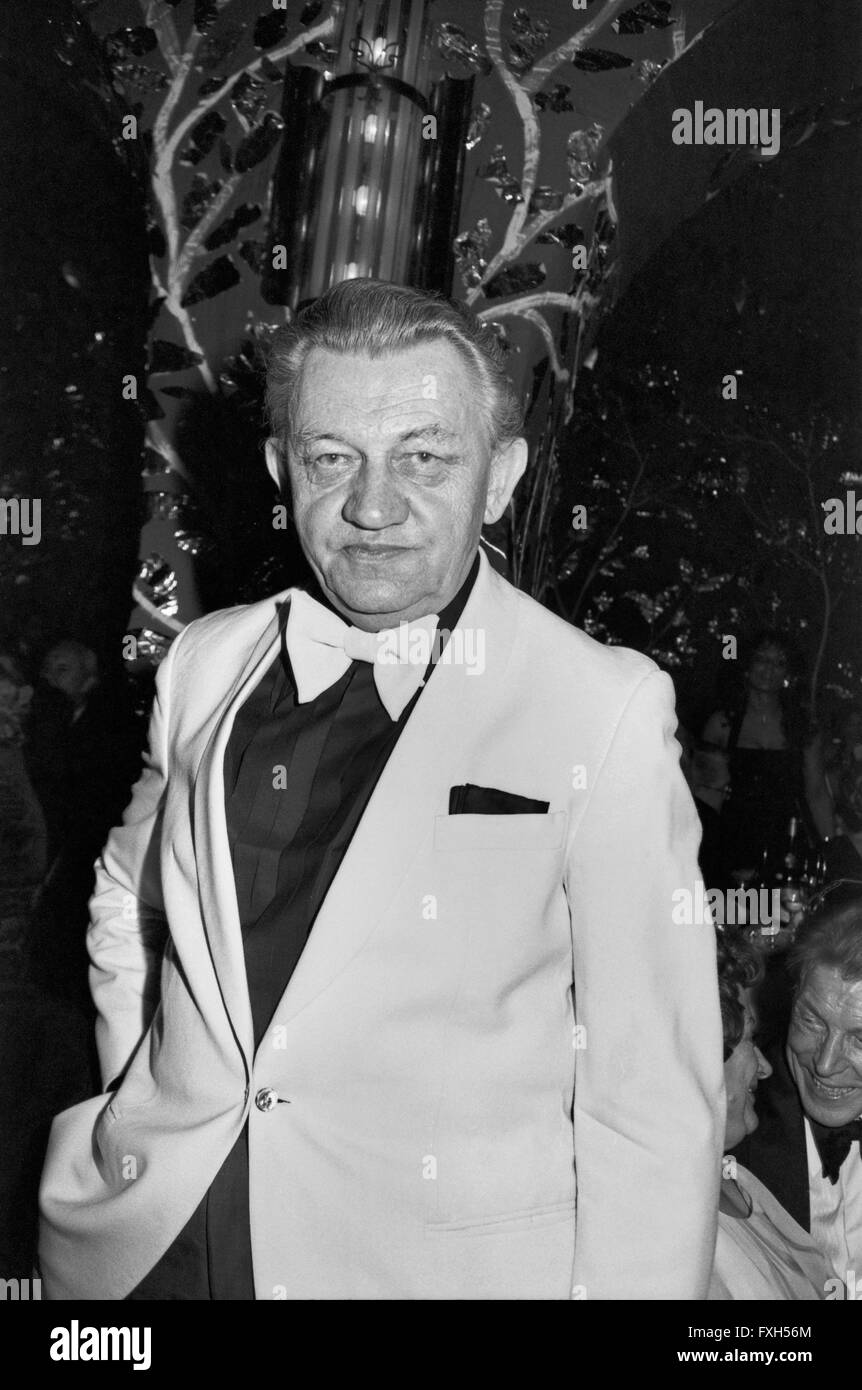 Der Deutsche Komponist Michael Jary Bei der Soiree der Stars bin 30.01. ...