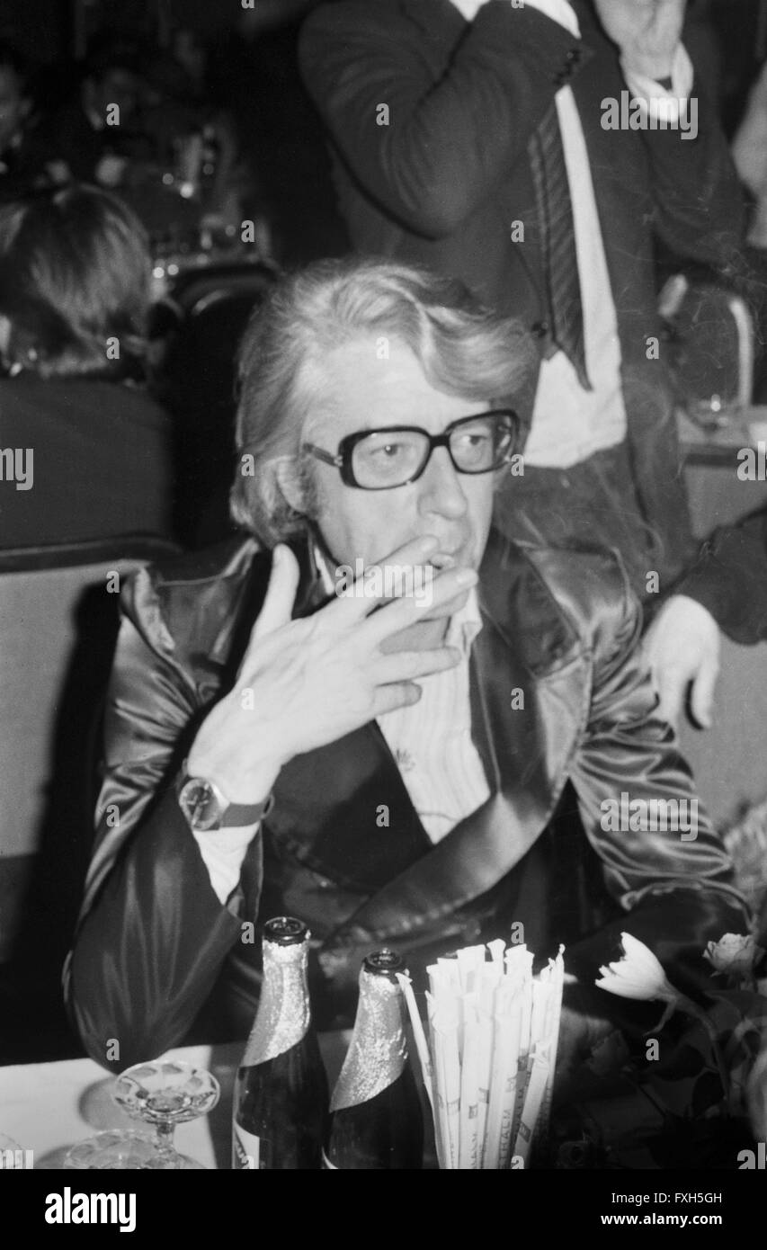 Der Niederländische Entertainer Und Schauspieler Rudi Carrell Beim ...