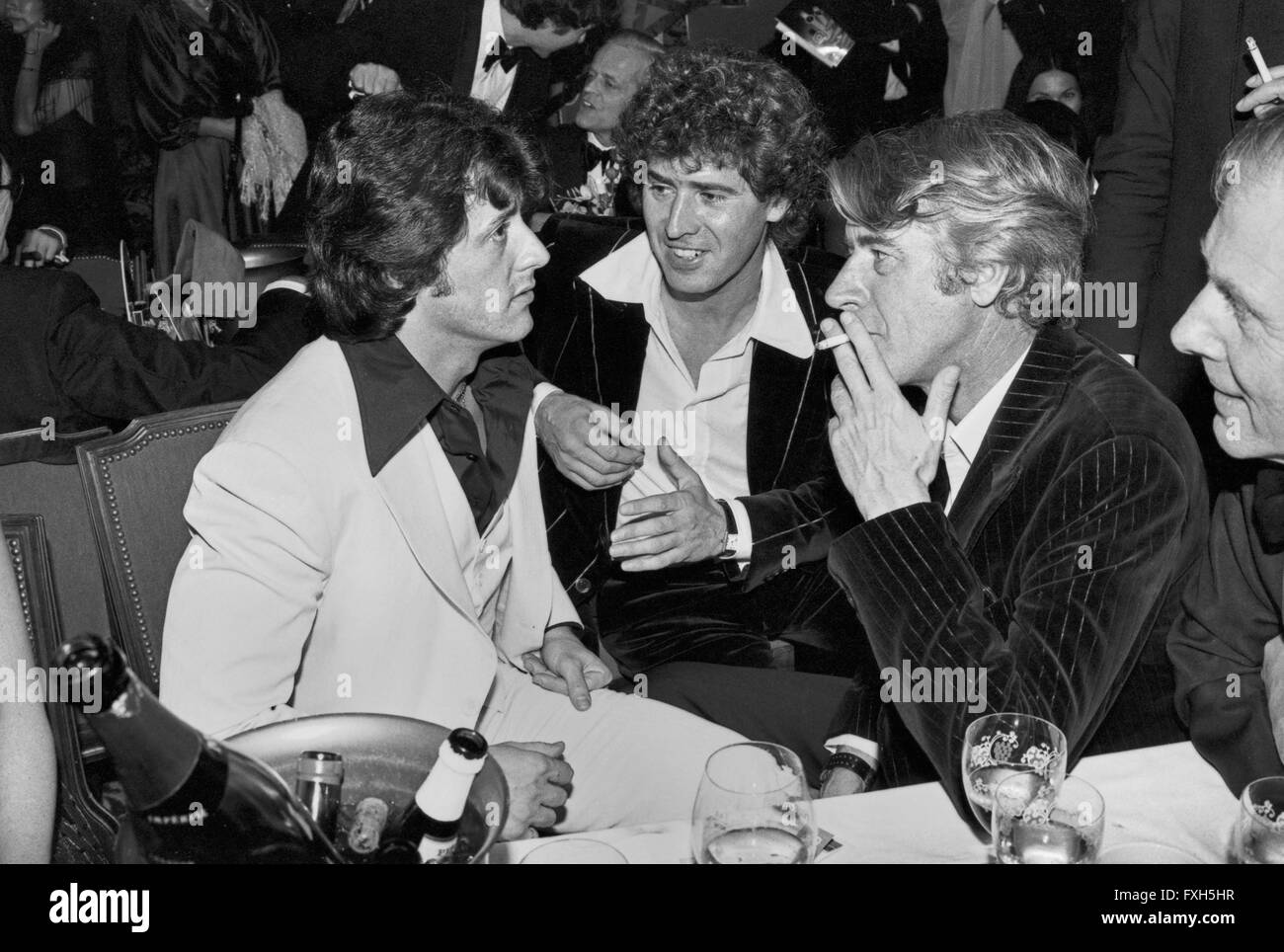 Der Amerikanische Schauspieler Sylvester Stallone Mit Rudi Carrell Und ...