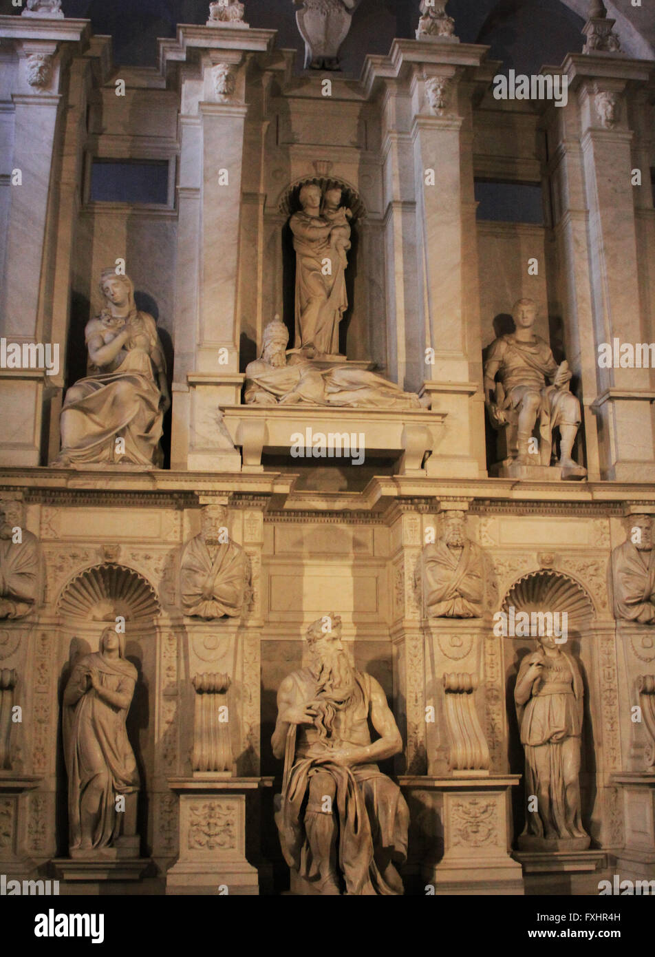 Moses michelangelo marble sculpture michelangelo -Fotos und ...