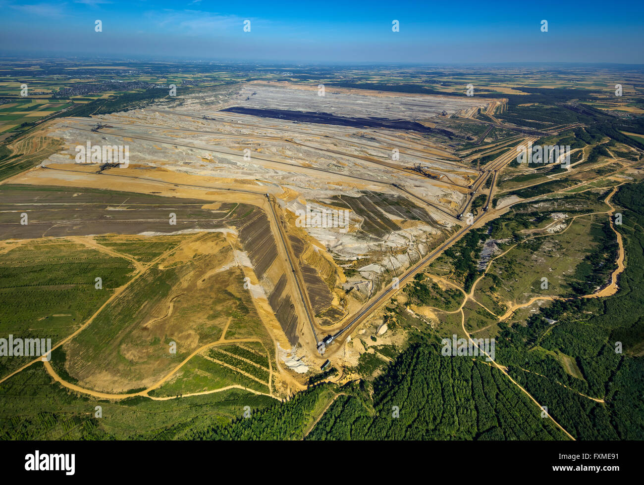 Luftaufnahme, Hambacher Braunkohle-Abbaugebiet, Kohlenbergbau ...