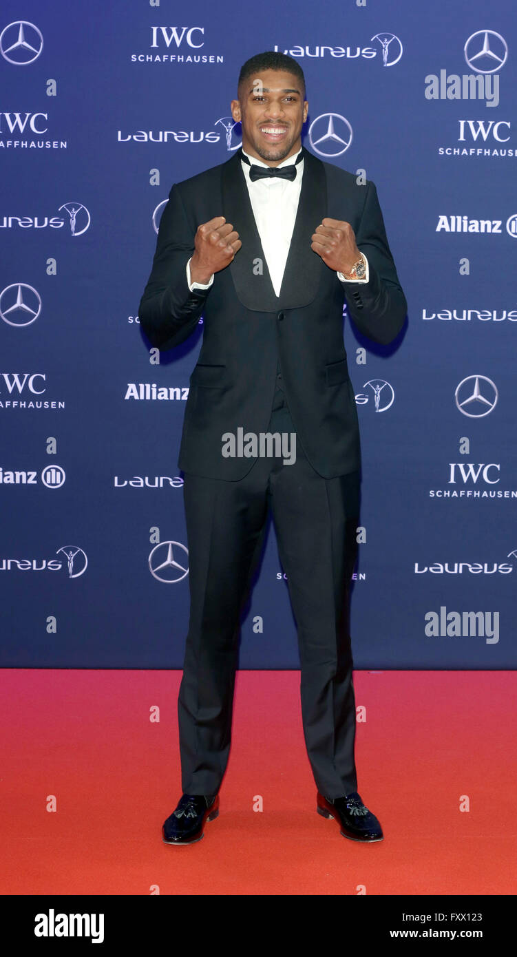 Boxer anthony joshua -Fotos und -Bildmaterial in hoher Auflösung – Alamy