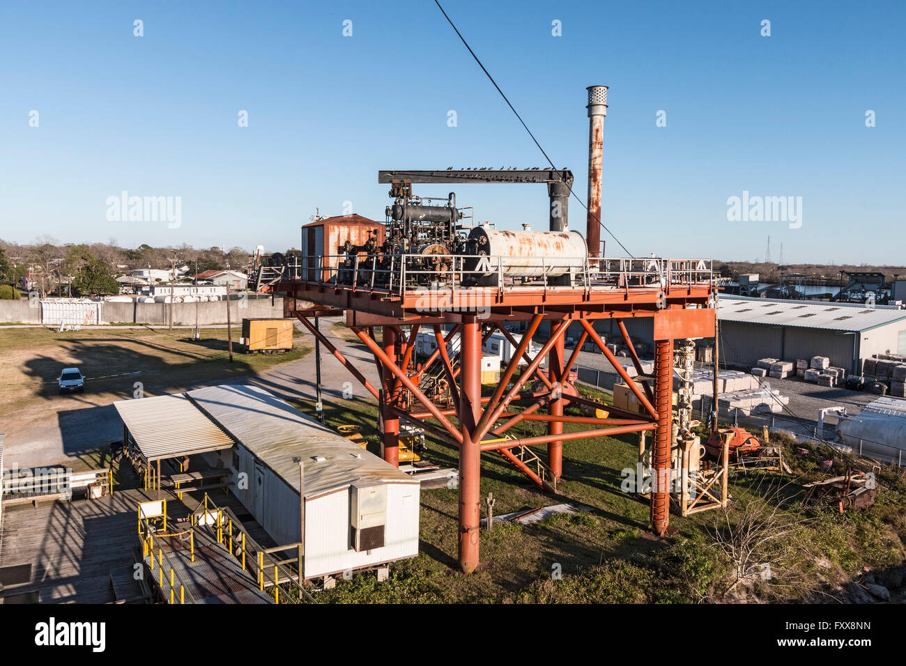 Öl-Produktion-Plattform im International Petroleum Museum (Museo Rig ...