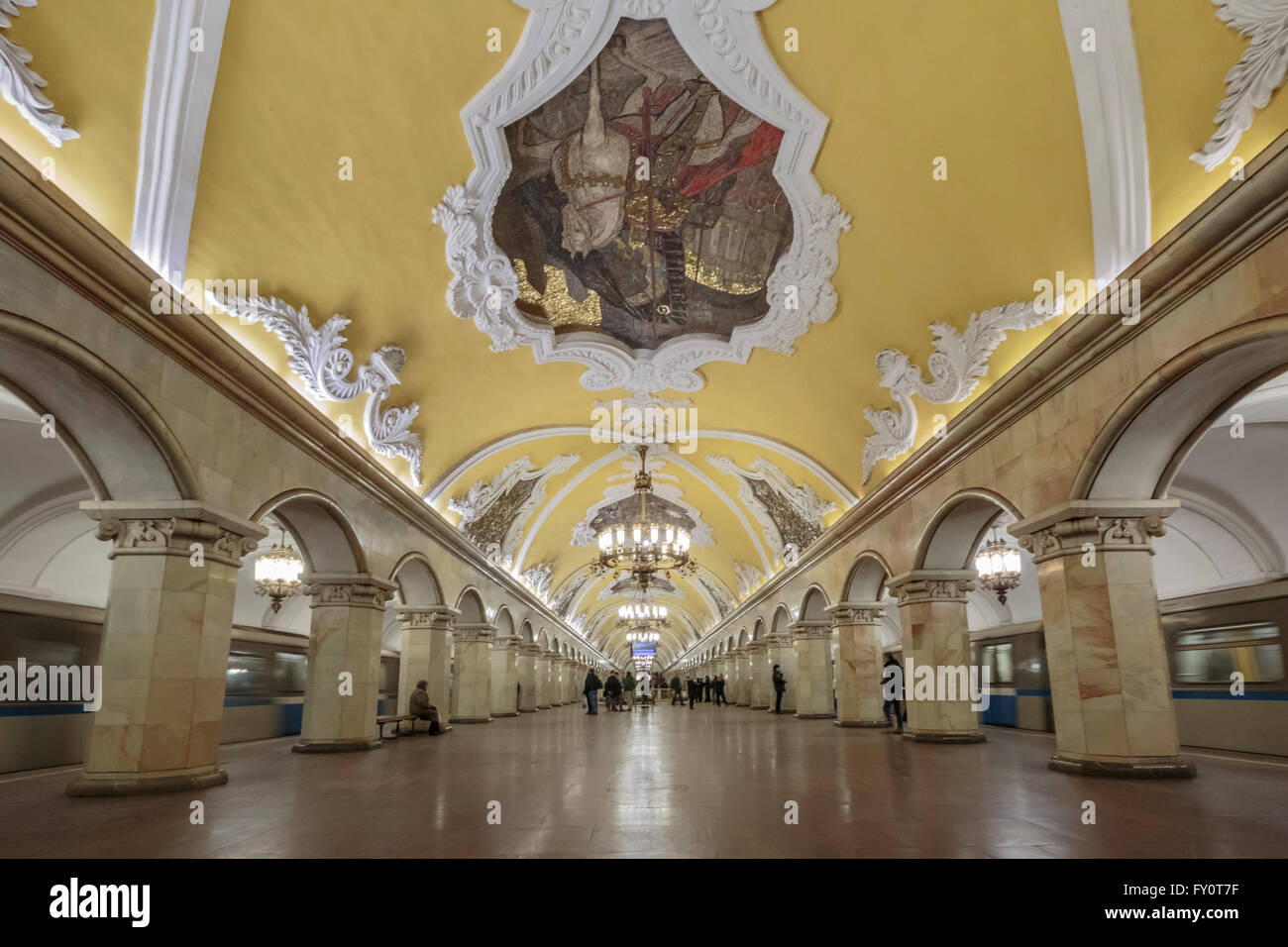 Komsomolskaya metro station moscow -Fotos und -Bildmaterial in hoher ...