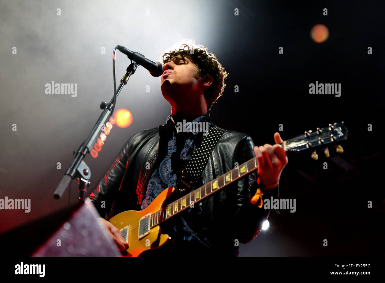 Das live konzert der kooks -Fotos und -Bildmaterial in hoher Auflösung ...
