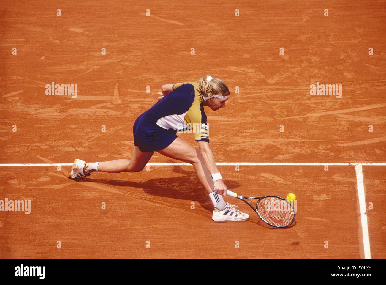 Steffi graf action französisch offen -Fotos und -Bildmaterial in hoher ...