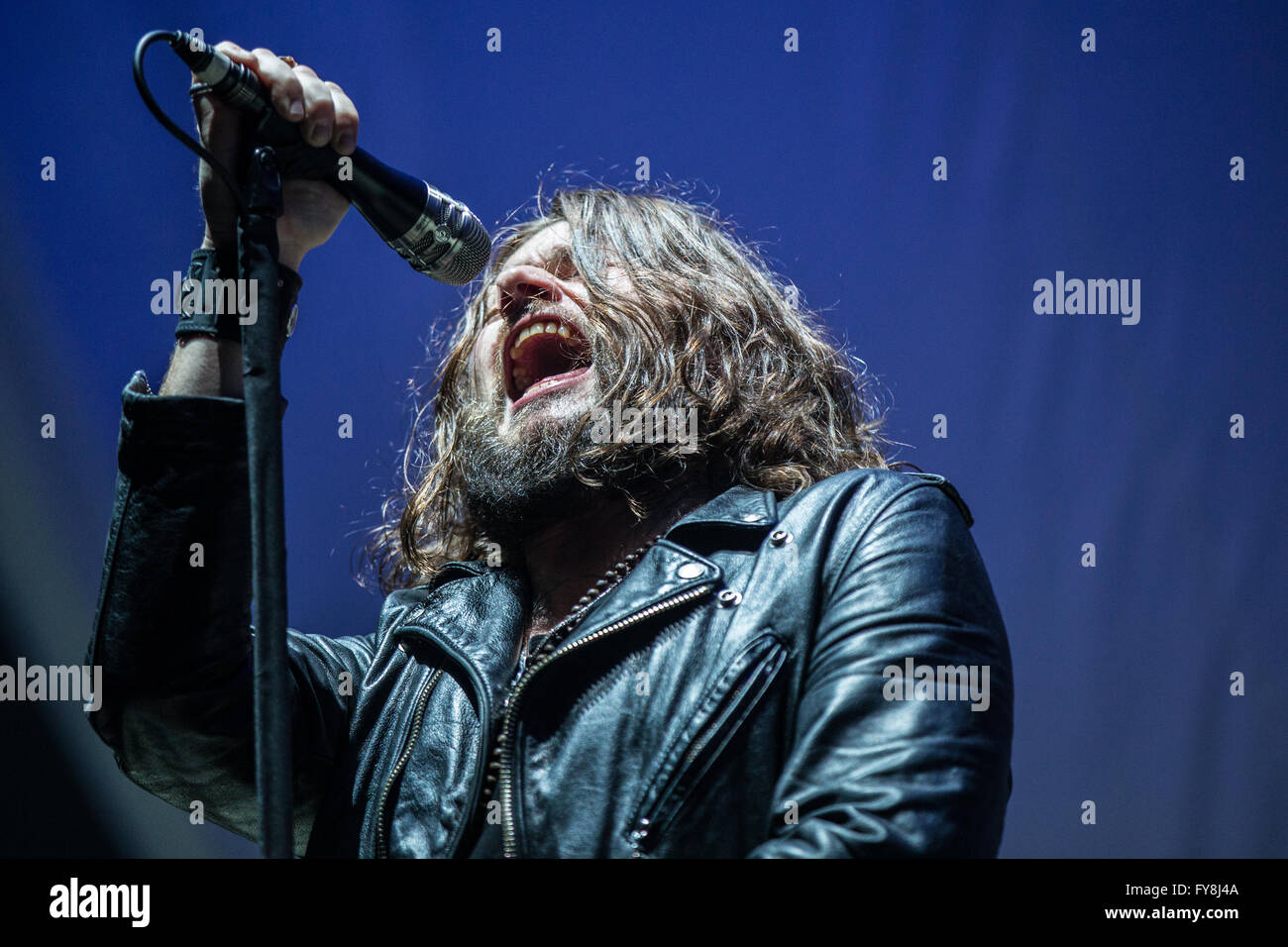 Jay Buchanan von Rival Sons @ Rogers Arena in Vancouver, BC am 7. März ...