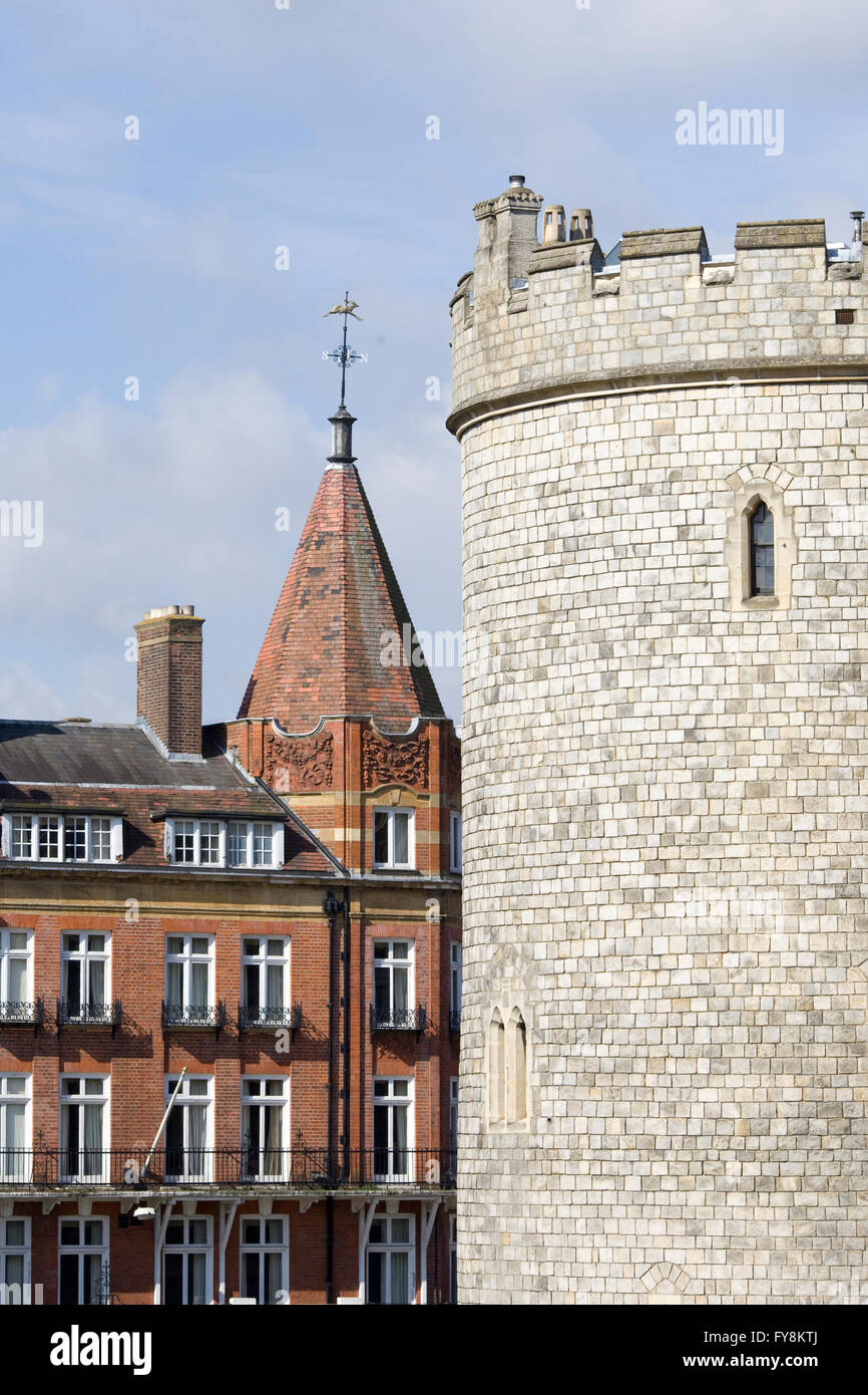 Die historischen Mauern und Fassaden von Windsor Castle in England ...