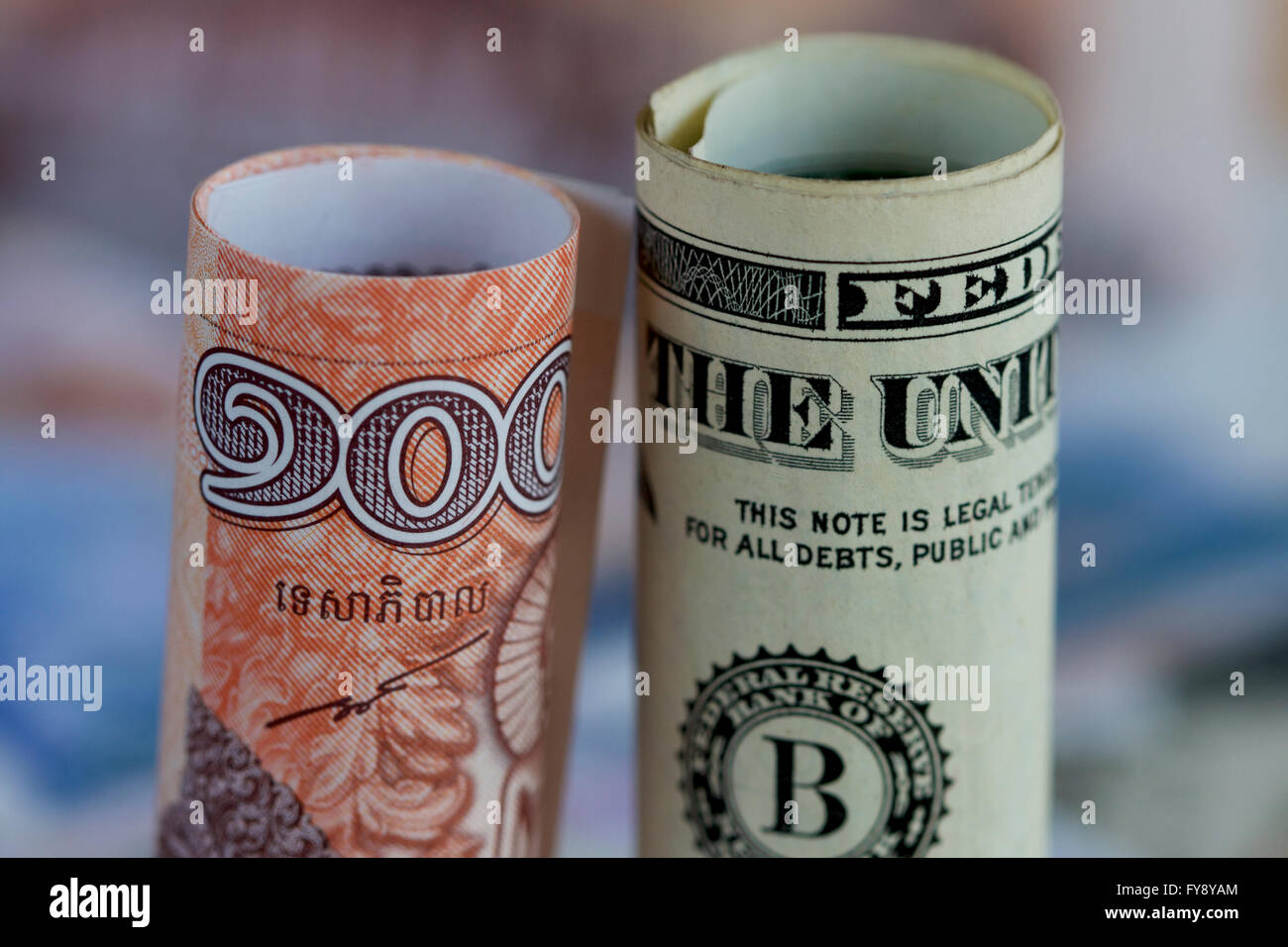 Dollar in riel -Fotos und -Bildmaterial in hoher Auflösung – Alamy