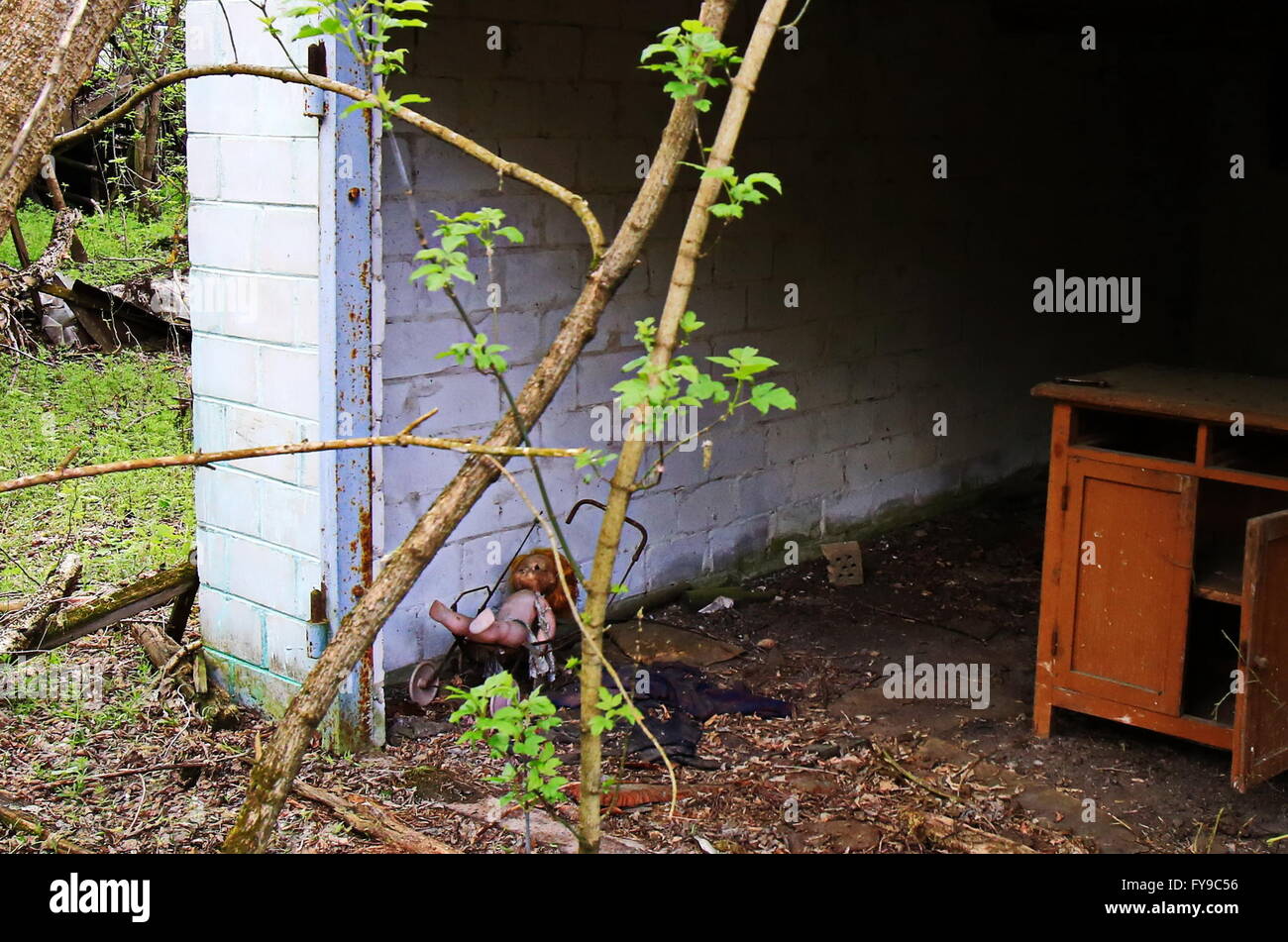 Verbotene zone um tschernobyl -Fotos und -Bildmaterial in hoher ...