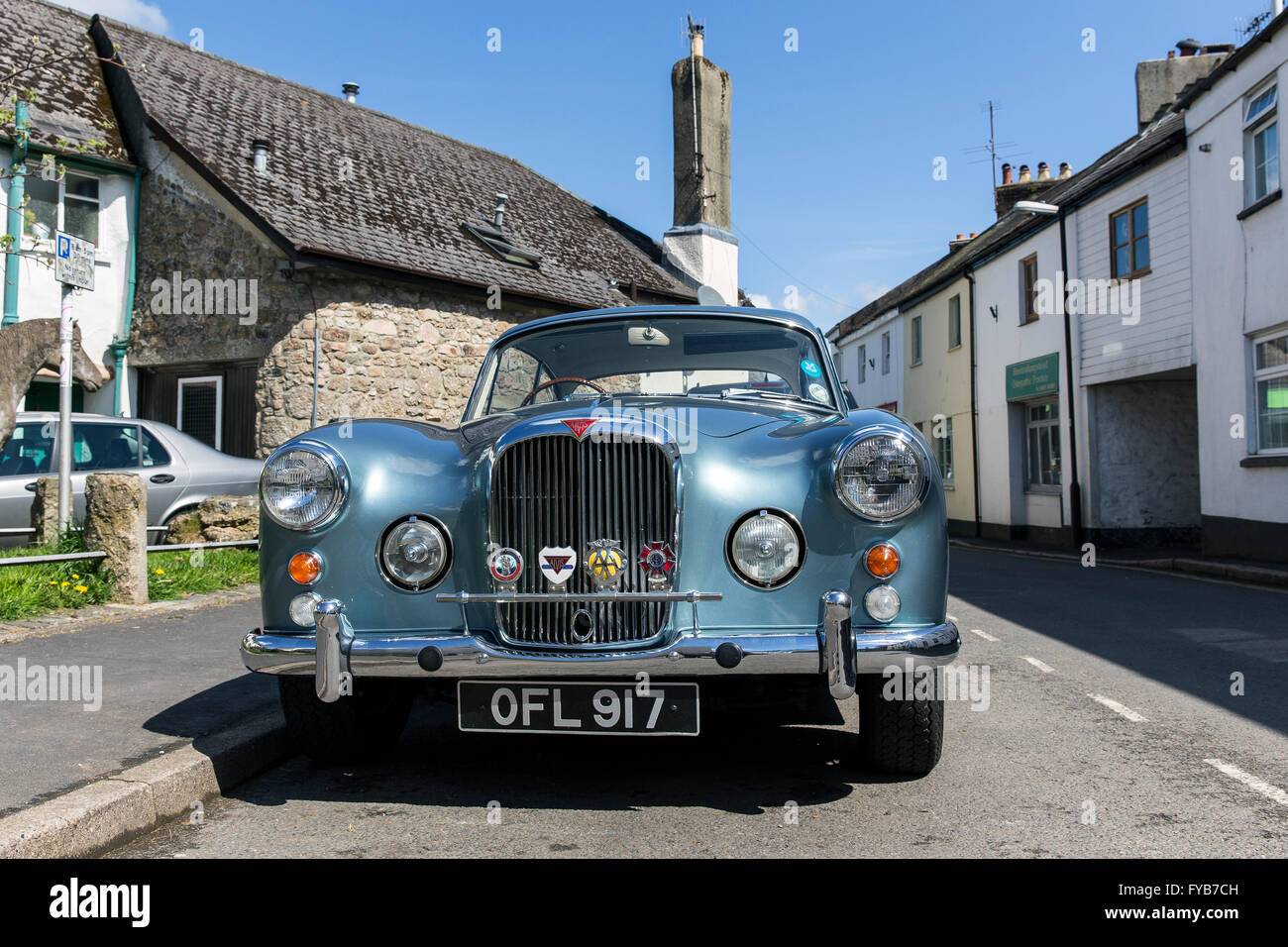 Alvis cars -Fotos und -Bildmaterial in hoher Auflösung – Alamy