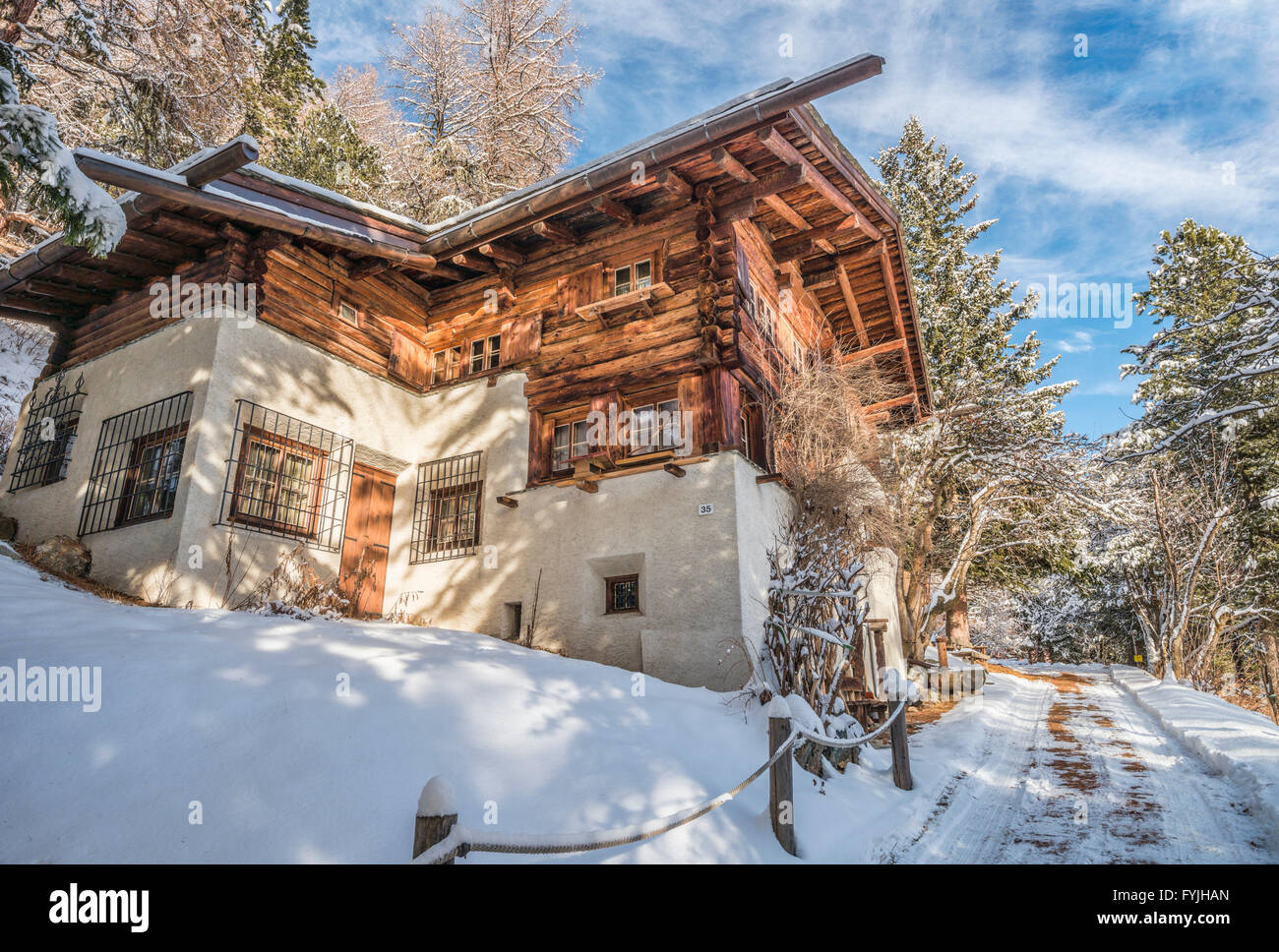 Mili Weber-House im Winter, St. Moritz, Engadin, Schweiz ...