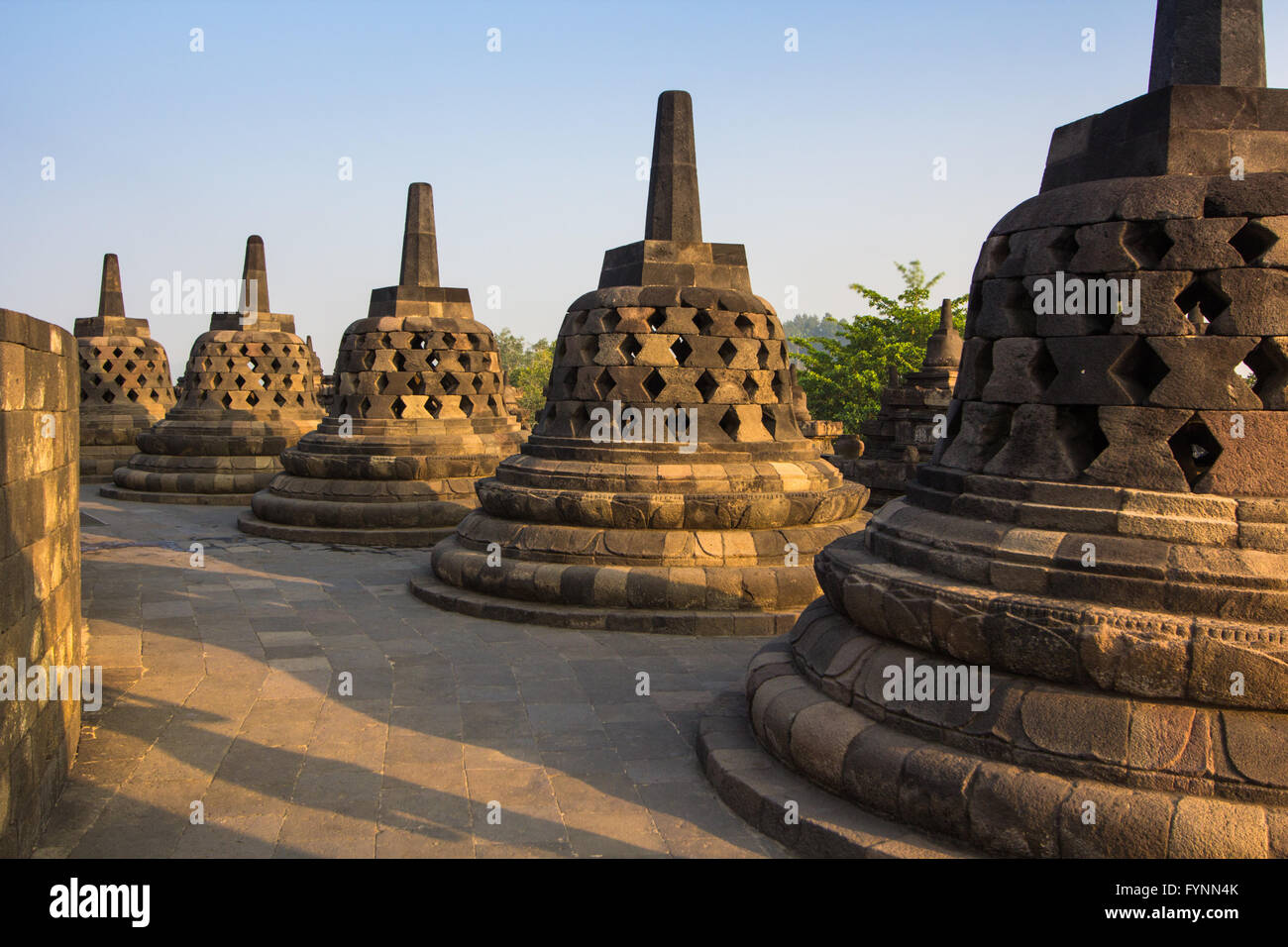 Borobudur temple -Fotos und -Bildmaterial in hoher Auflösung – Alamy