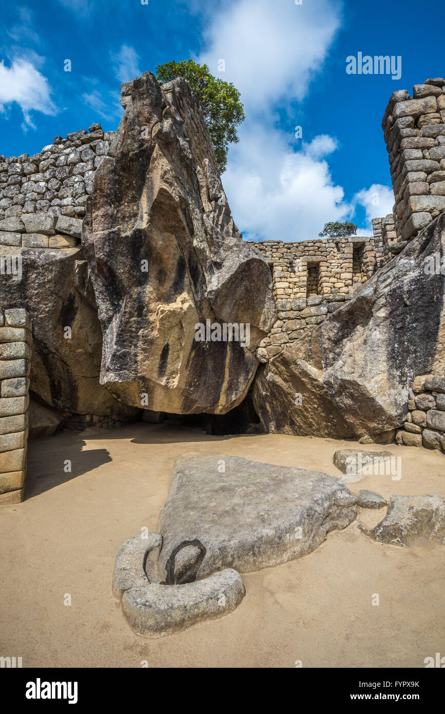 Tempel des Kondors, Machu Picchu, Peru Stockfotografie - Alamy