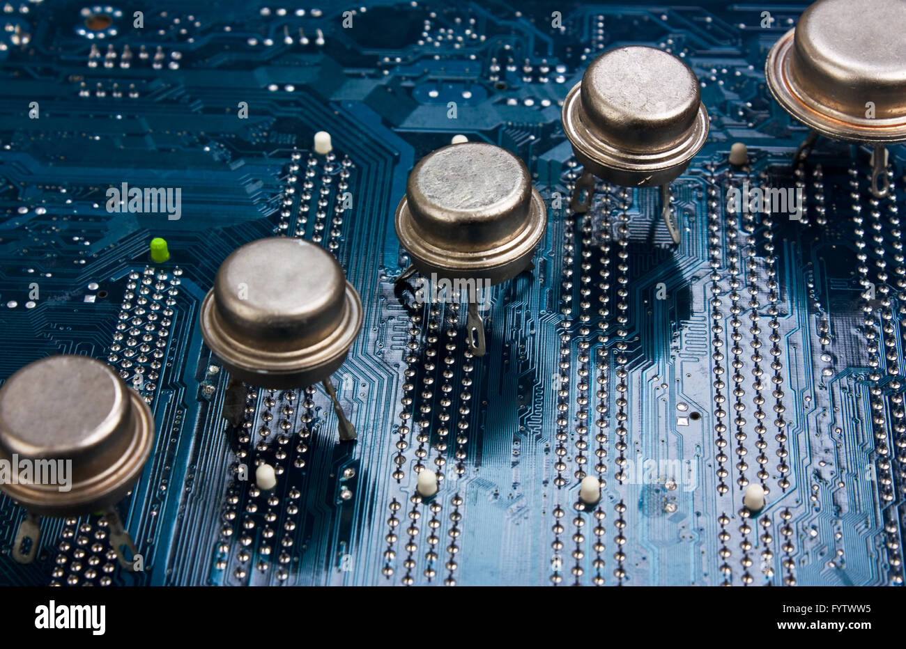 Silicon chip -Fotos und -Bildmaterial in hoher Auflösung – Alamy