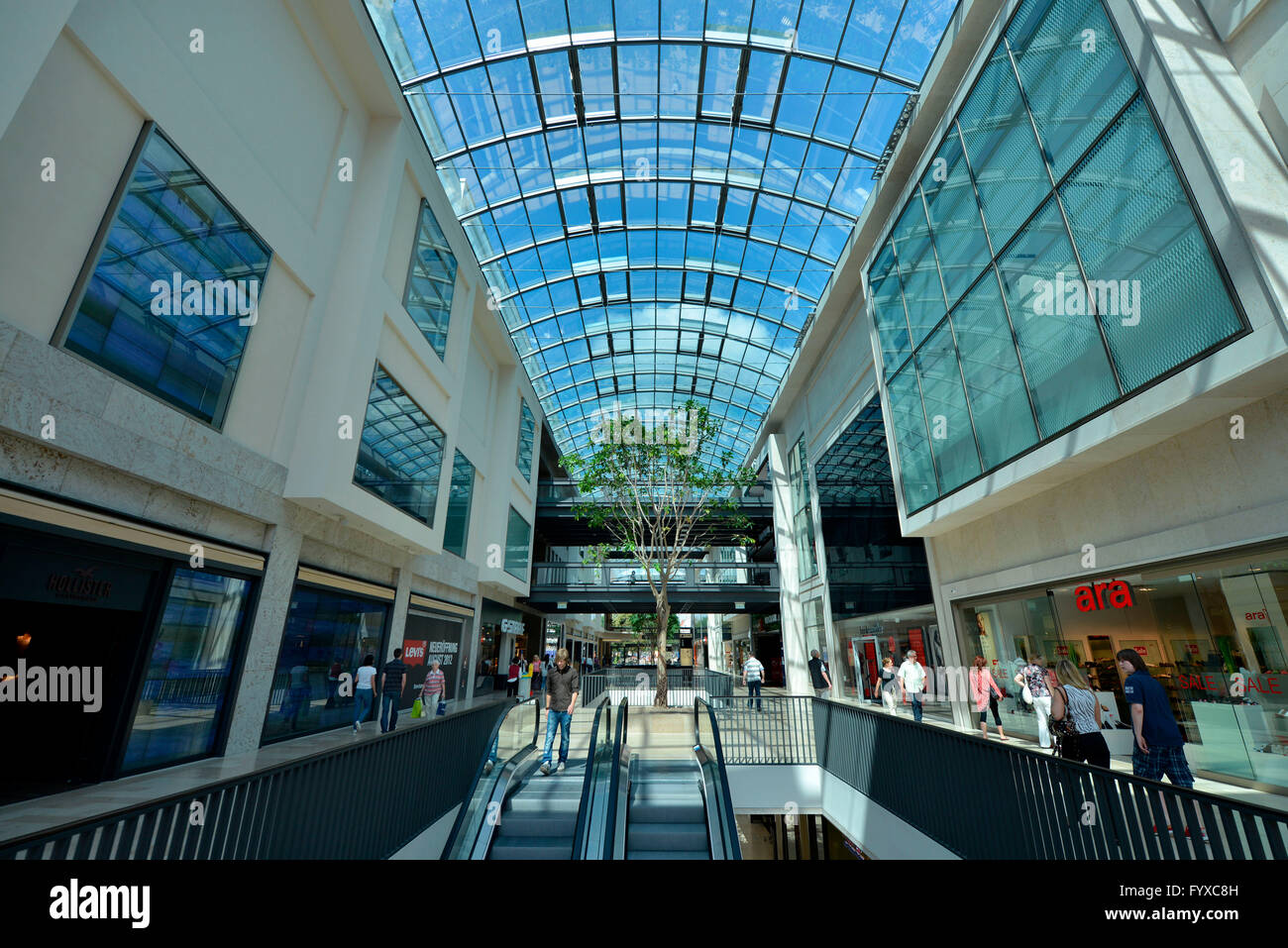 Berlin boulevard berlin -Fotos und -Bildmaterial in hoher Auflösung – Alamy