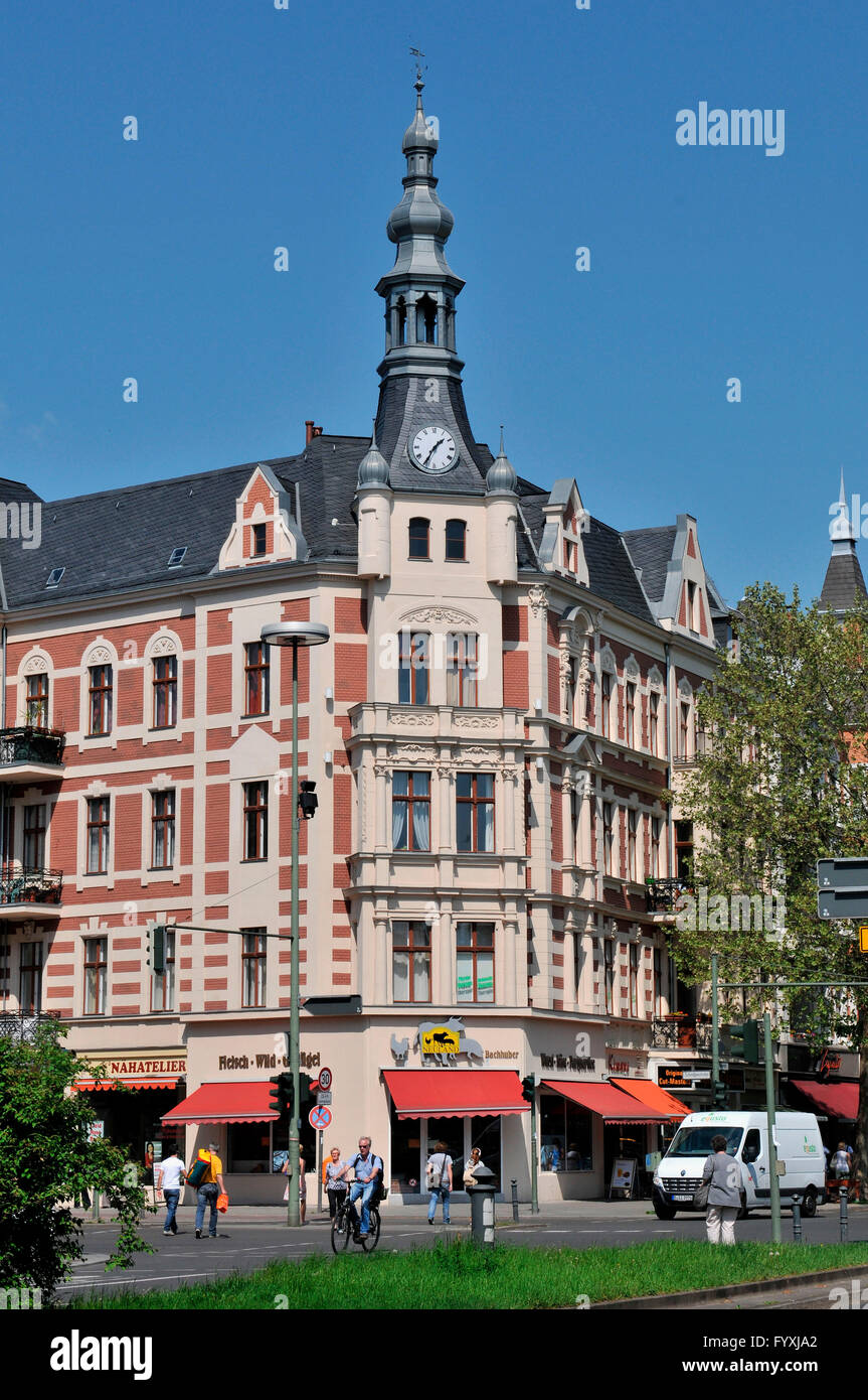 Wohnhaus altbau -Fotos und -Bildmaterial in hoher Auflösung – Alamy