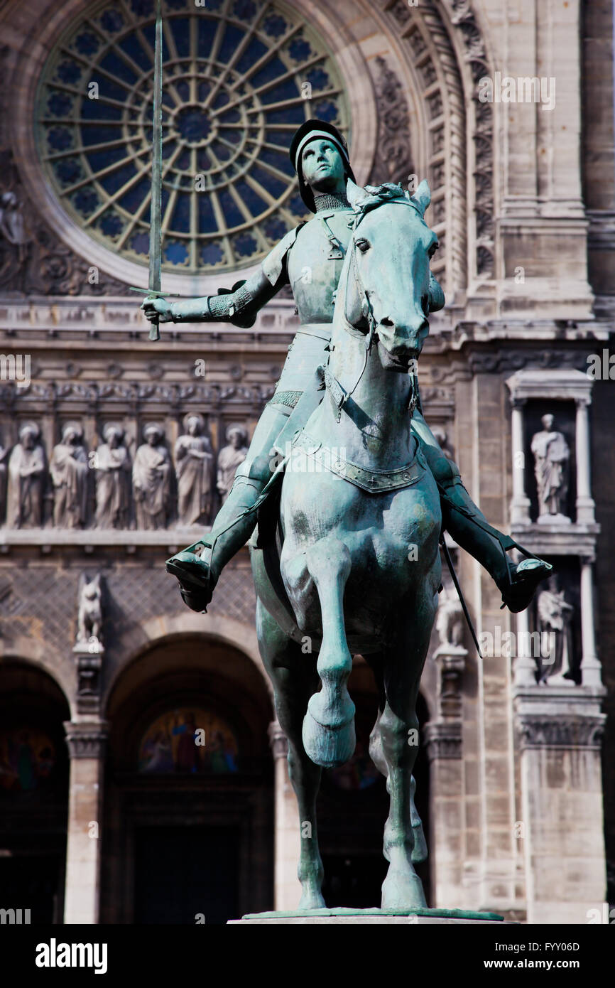 Statue jeanne darc -Fotos und -Bildmaterial in hoher Auflösung – Alamy