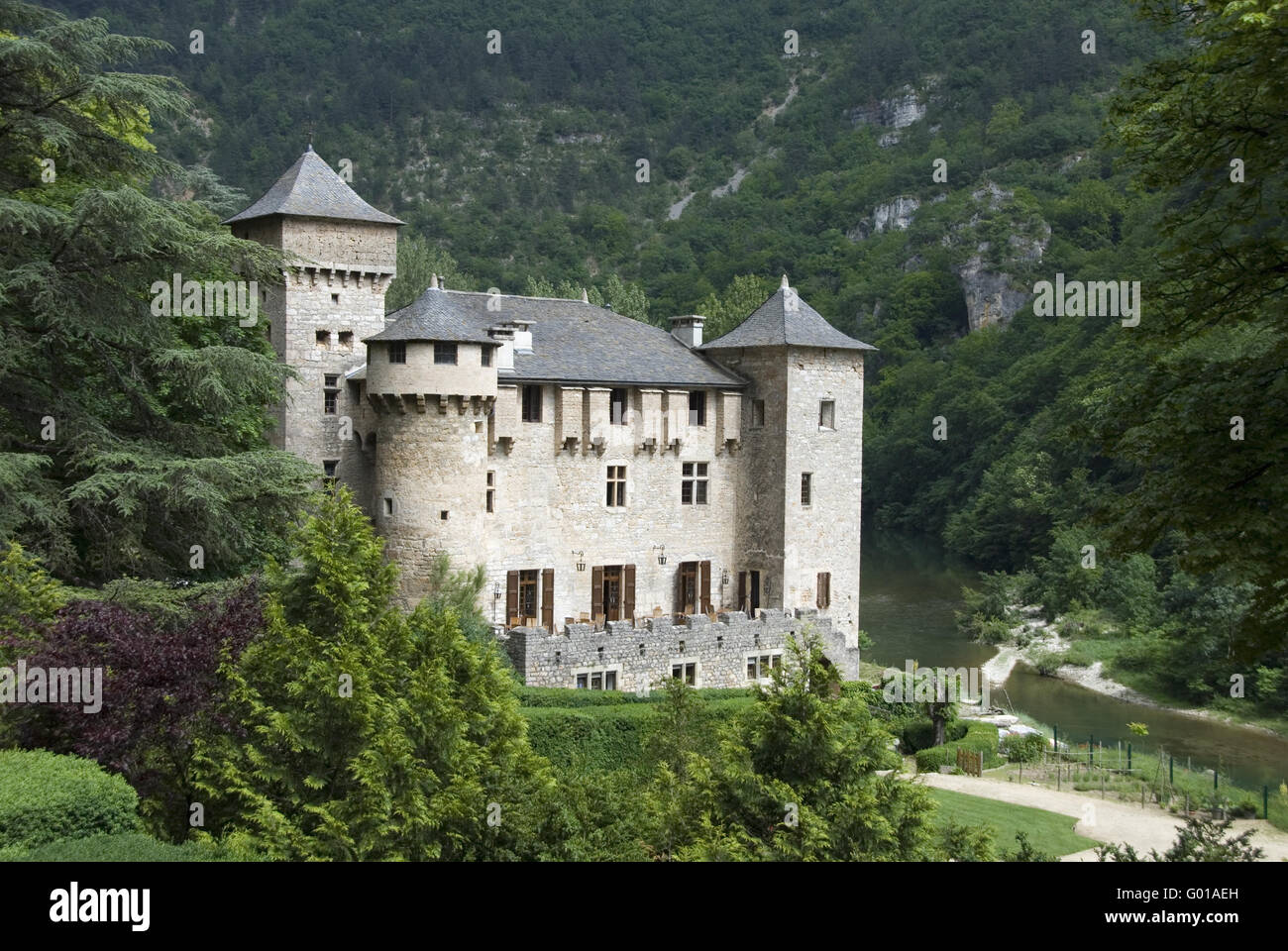 Schloss de la caze -Fotos und -Bildmaterial in hoher Auflösung – Alamy