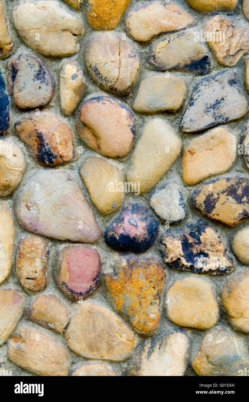 Das abstrakte Muster der Wand mit Kieselsteinen gebaut Stockfotografie ...