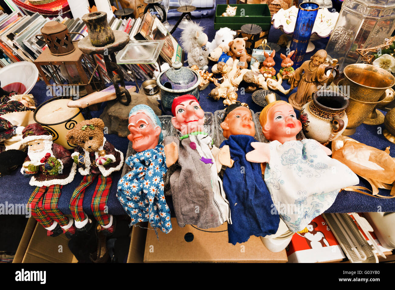 Naschmarkt vienna flea -Fotos und -Bildmaterial in hoher Auflösung – Alamy