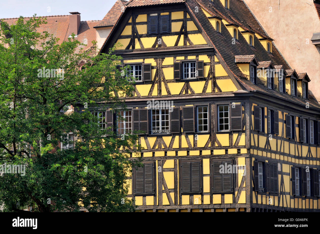 Fachwerkhaus in straßburg -Fotos und -Bildmaterial in hoher Auflösung ...